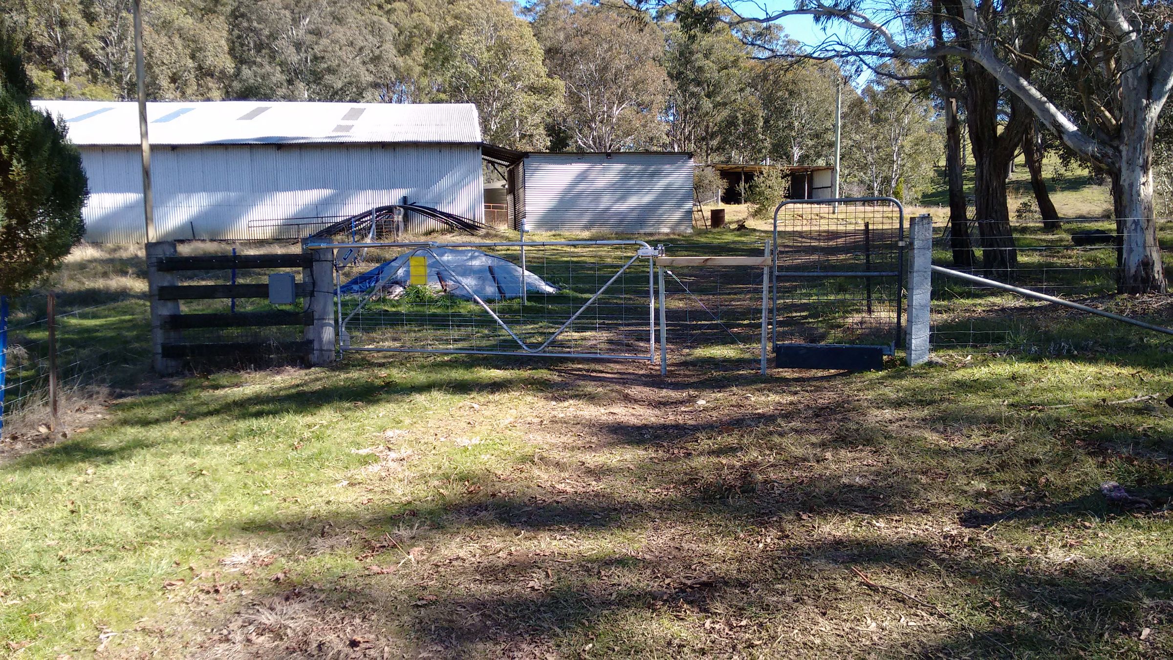 Automating a Farm Gate, No Dig : 11 Steps (with Pictures) - Instructables