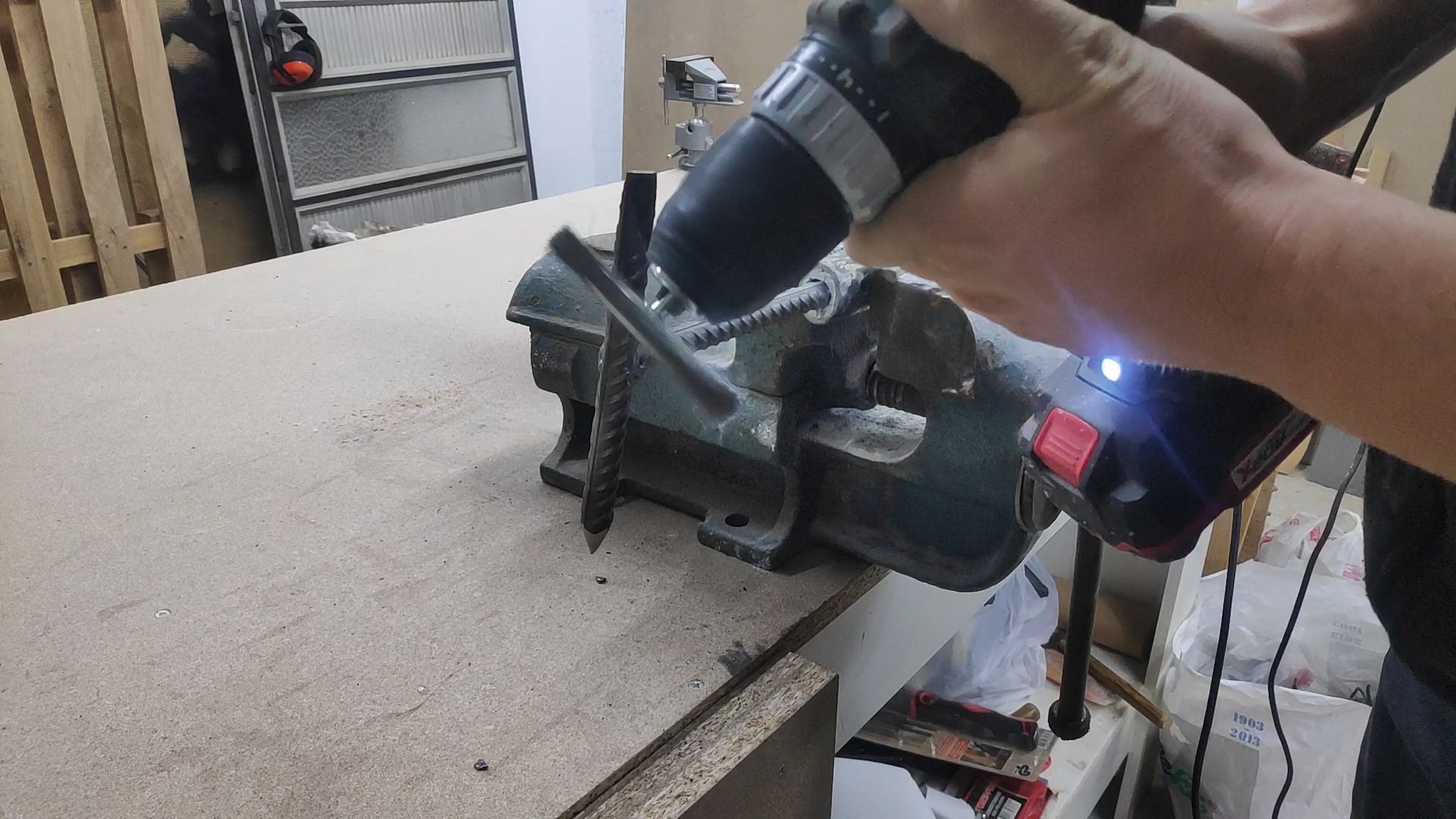 Welders Chipping Hammer - Basic Welding Project : 8 Steps (with ...