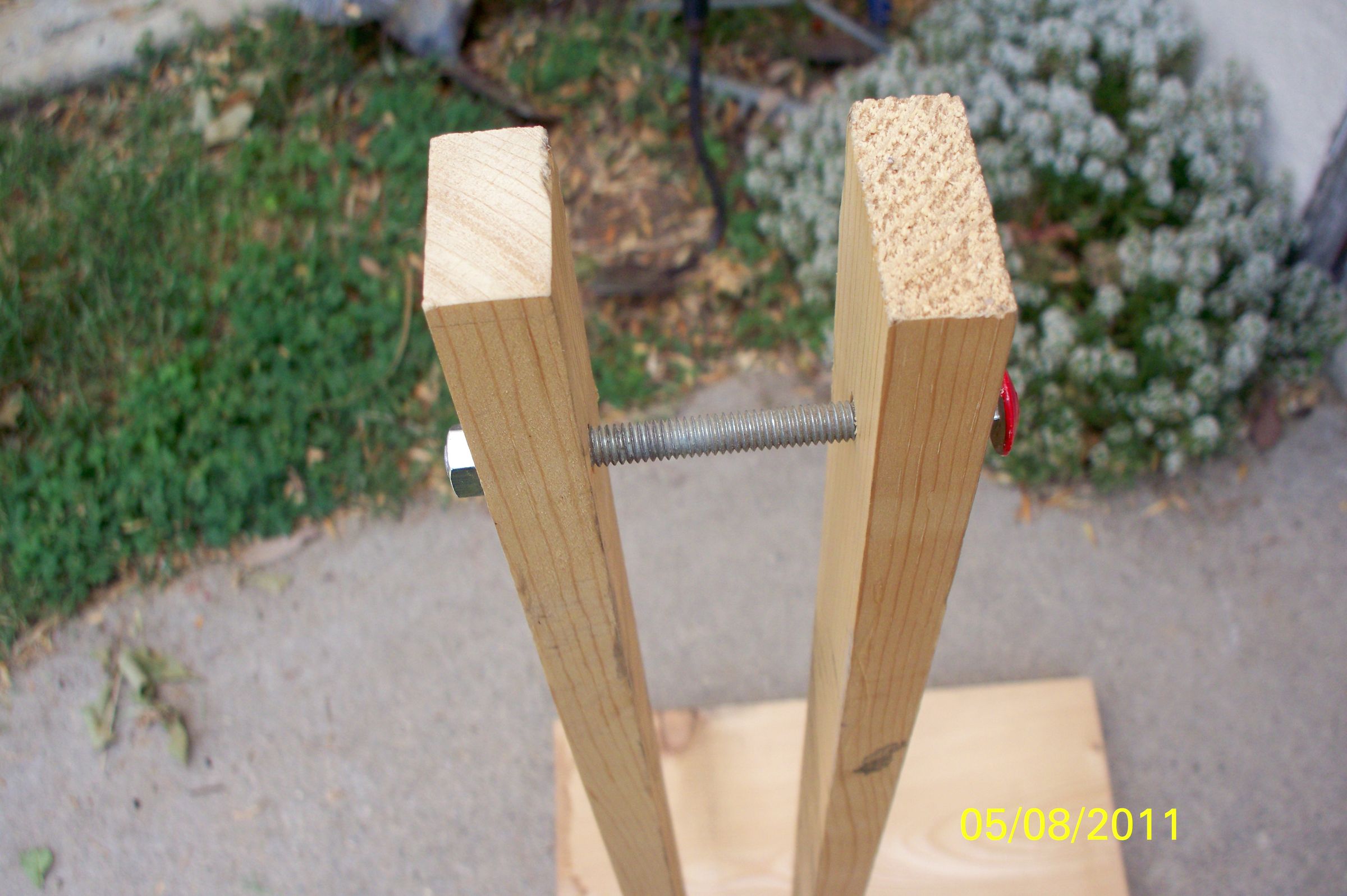 Make an Easy to Build Bike Stand : 5 Steps - Instructables