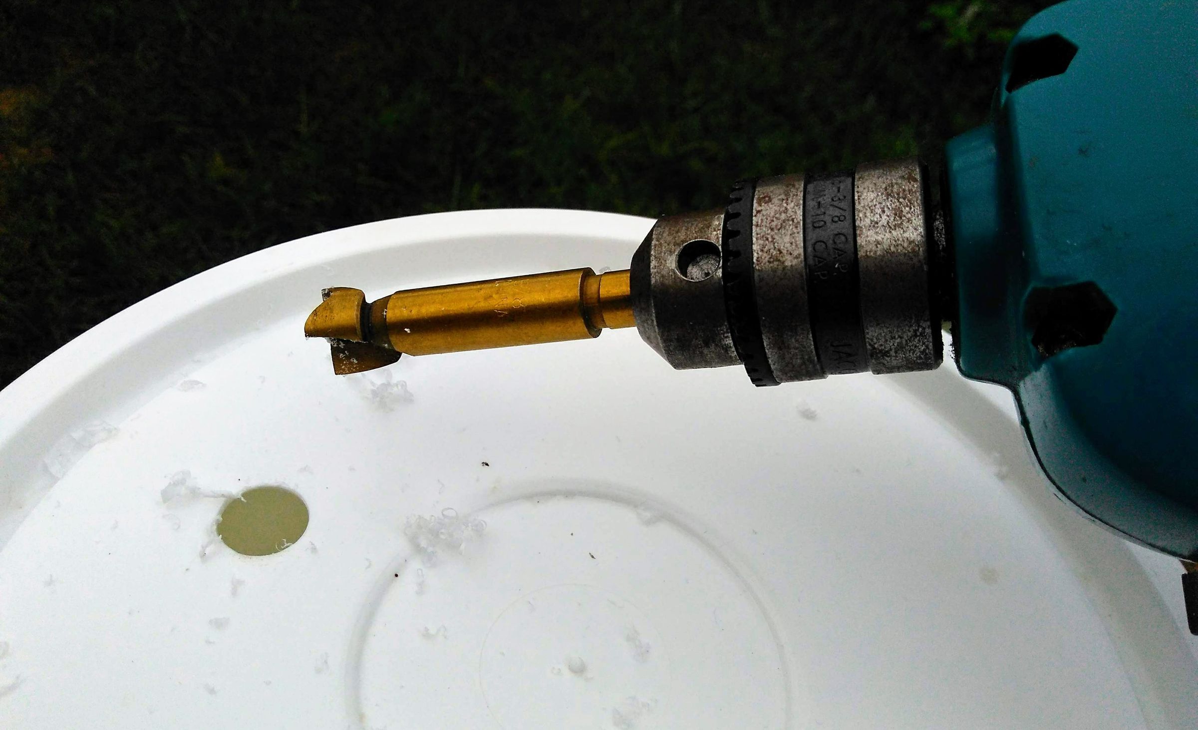 Bucket Pickles : 5 Steps (with Pictures) - Instructables