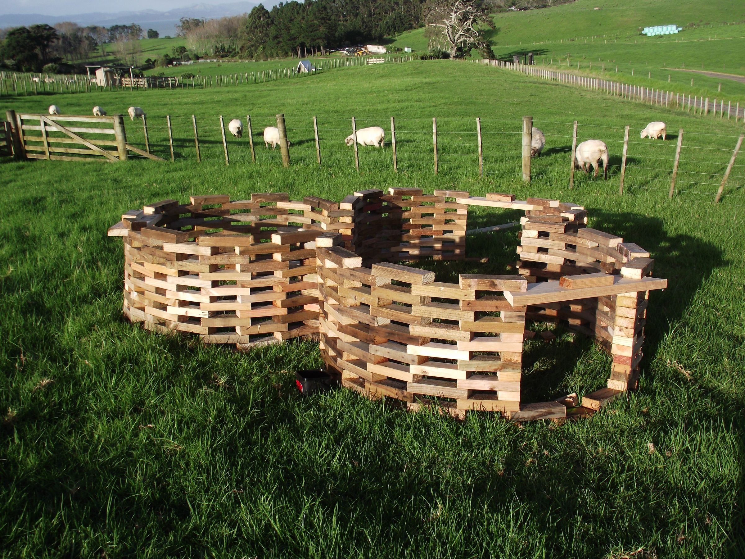 Sheephive - an Unconventional Sheep Shelter : 8 Steps (with Pictures ...