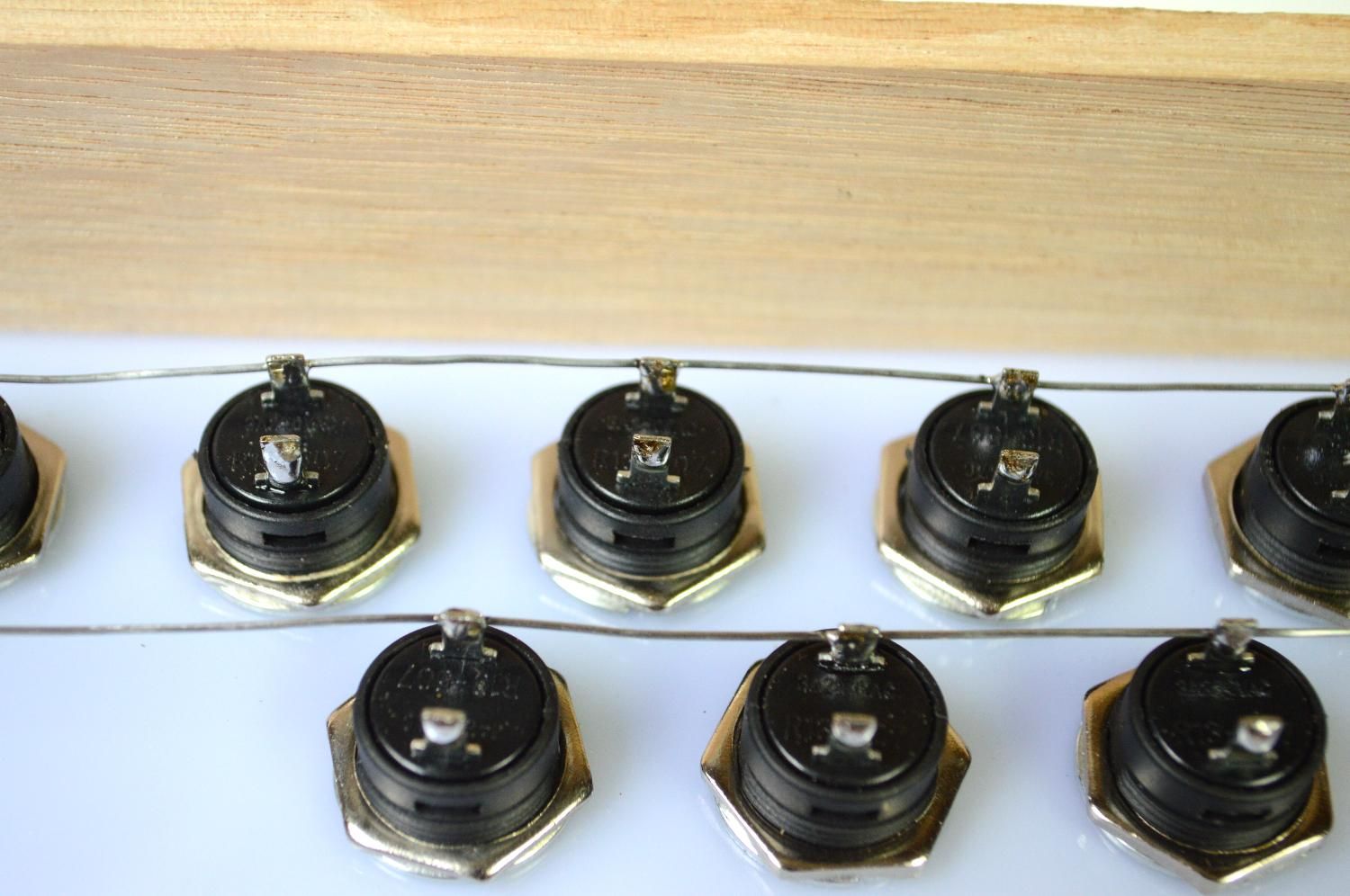 Moog Light Synth V3 : 15 Steps (with Pictures) - Instructables