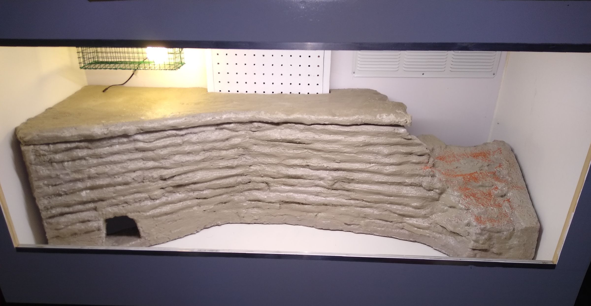 Make a Fake Rock Cave/basking Spot for a Reptile Cage. : 10 Steps (with ...