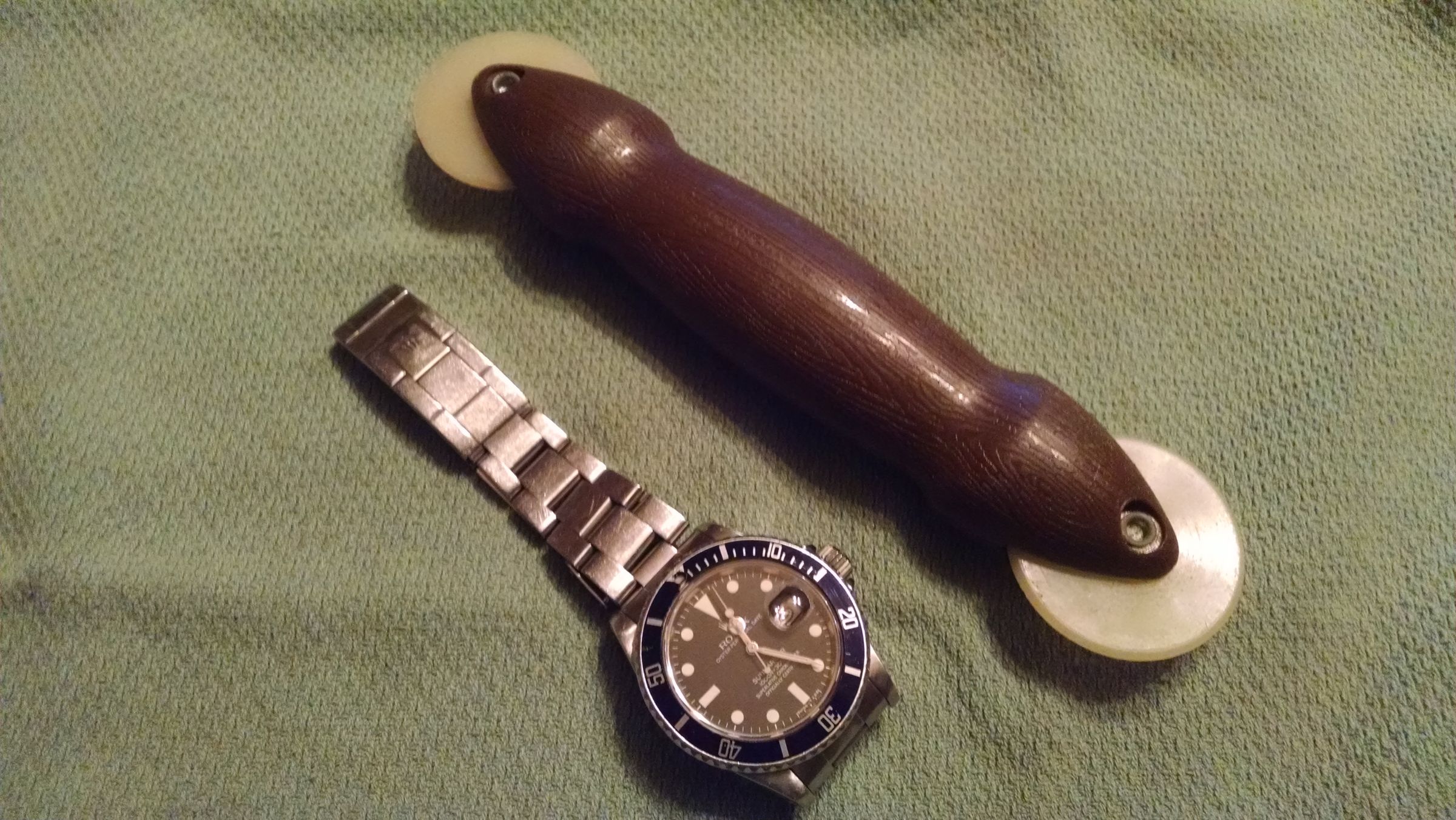 Remove and Replace the Bezel on Your Rolex Submariner. : 7 Steps ...