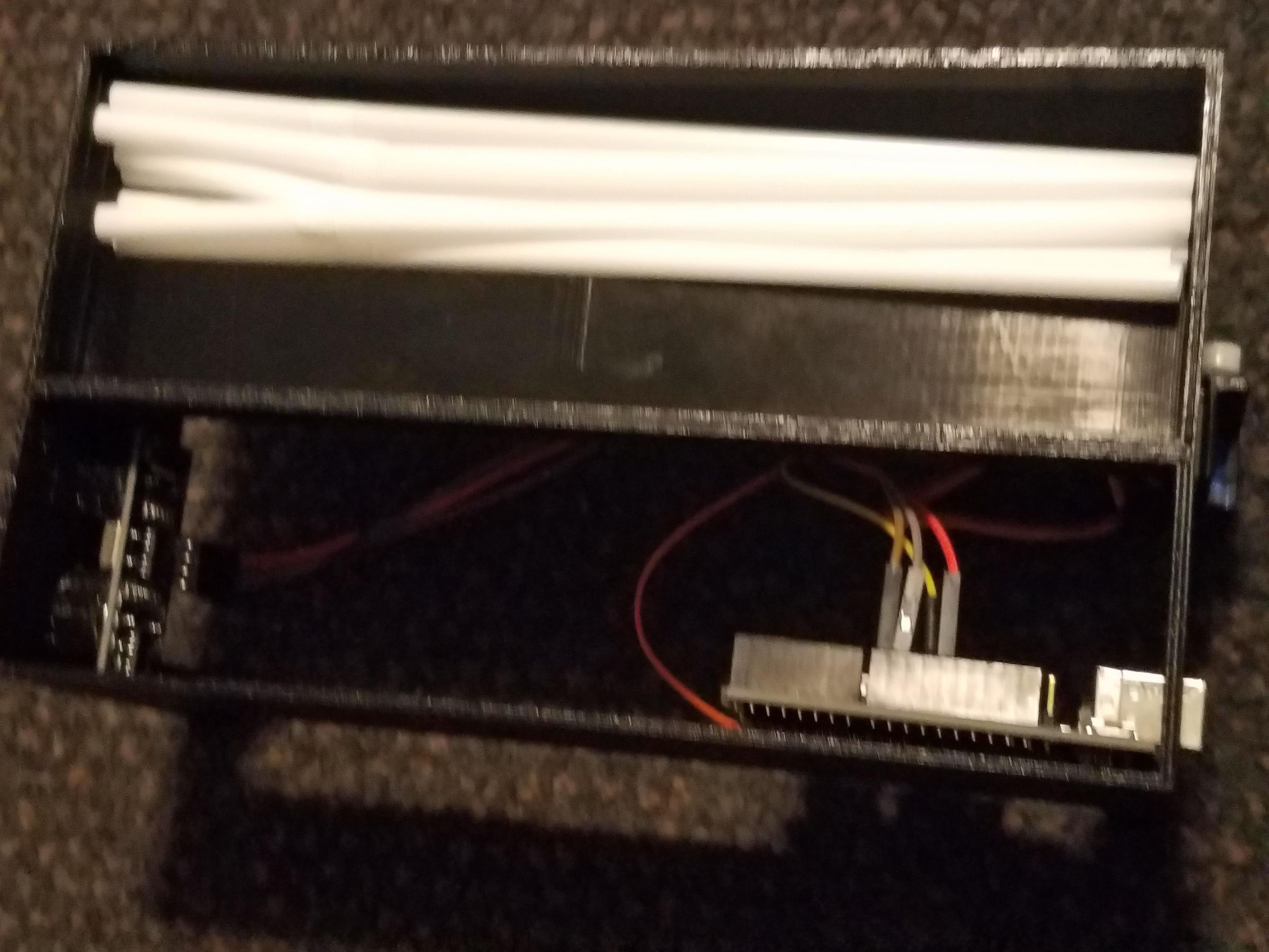 Touch Free Straw Dispenser : 9 Steps - Instructables