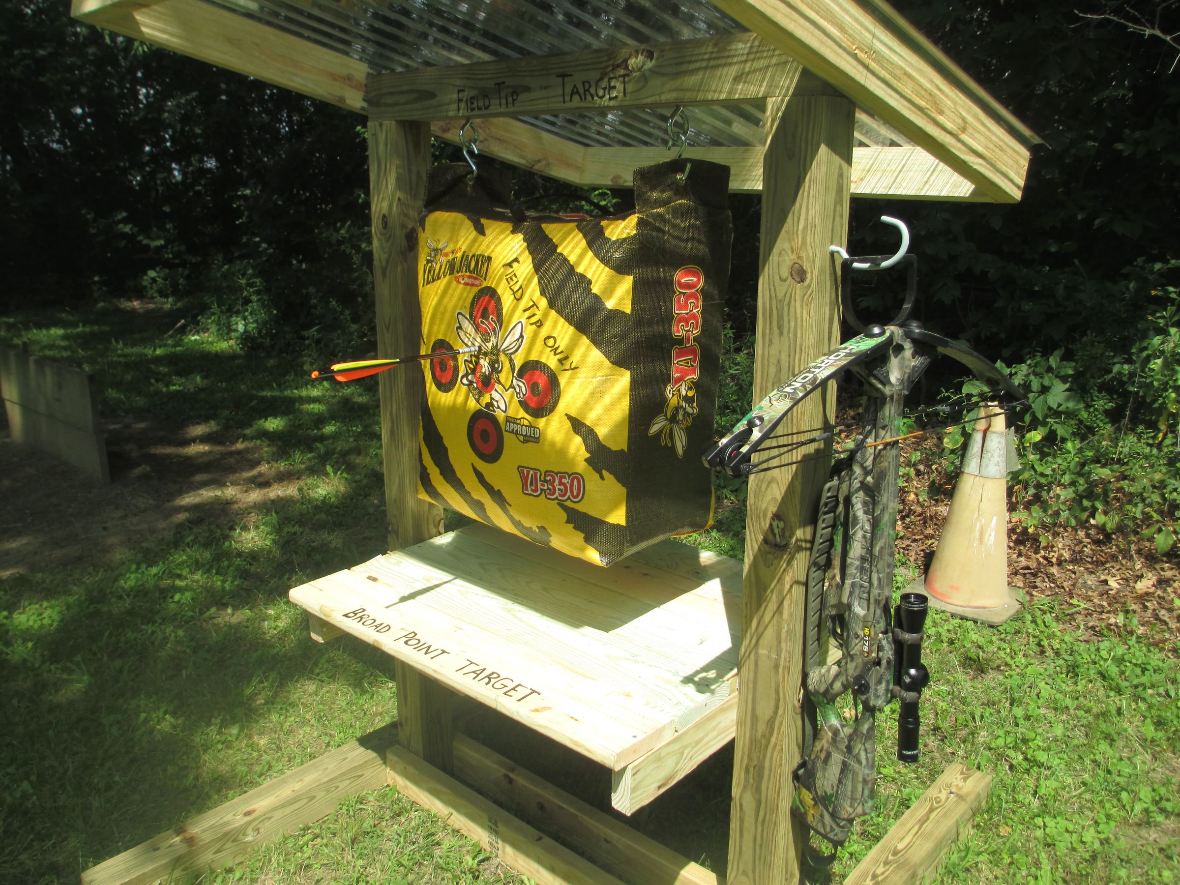 Archery Target Stand and Range Plans : 16 Steps (with Pictures ...