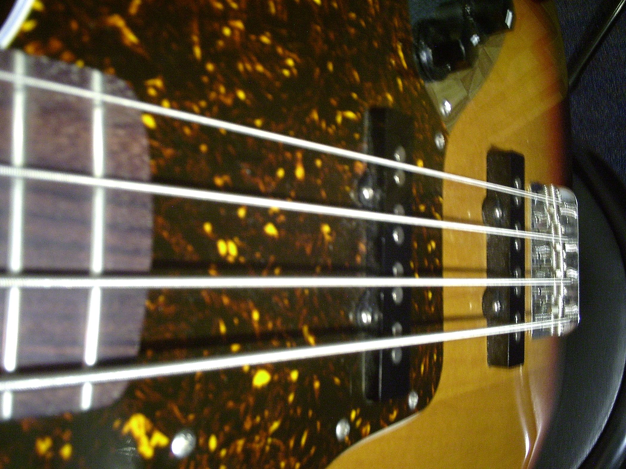 How to Slap a Bass : 6 Steps - Instructables