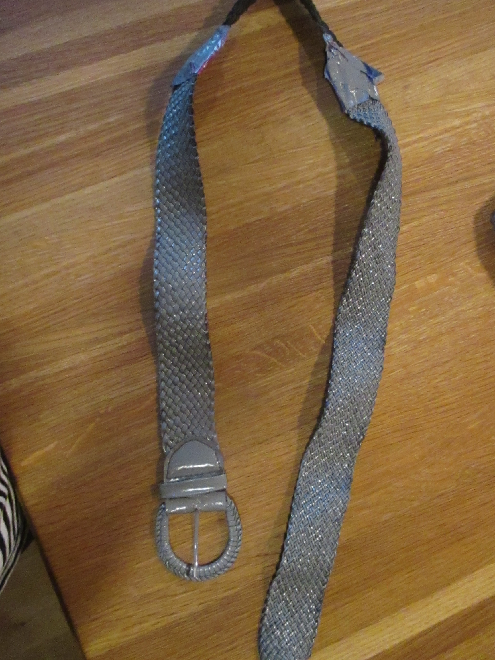 Cheap and Easy Gandalf Costume! : 8 Steps (with Pictures) - Instructables