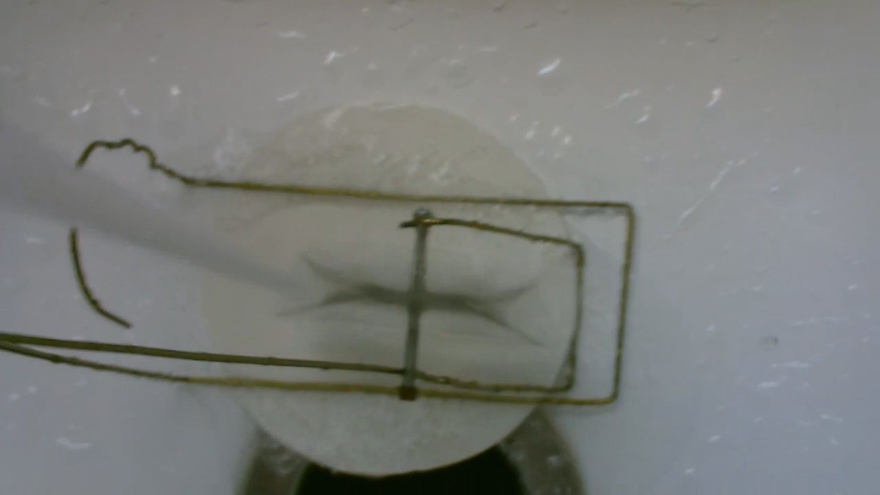 How to Make a Waterwheel - Simple Micro-Hydro (using a Bottle, Metal ...