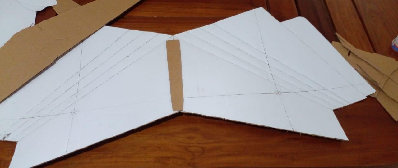 DIY Pizza Box Plane : 6 Steps - Instructables