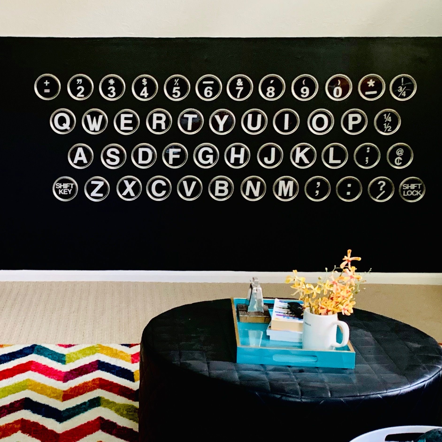 Make a Typewriter Keyboard Wall With Paper + Resin! : 7 Steps (with ...