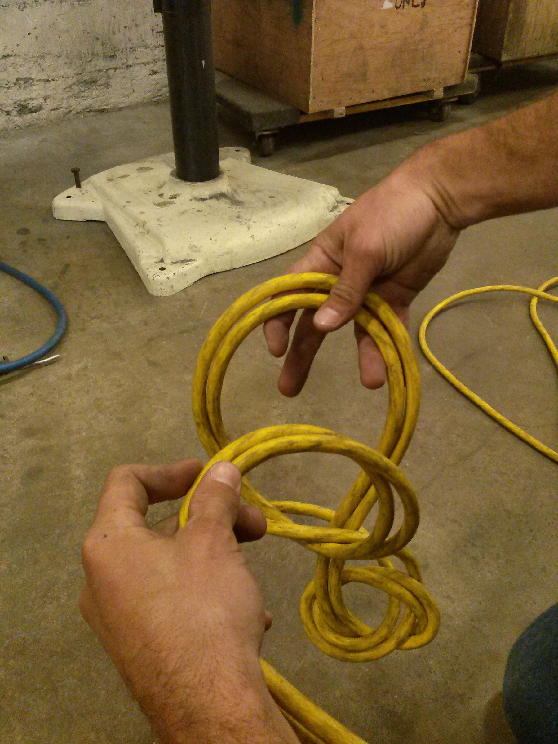 Daisy Chain an Extension Cord : 7 Steps - Instructables
