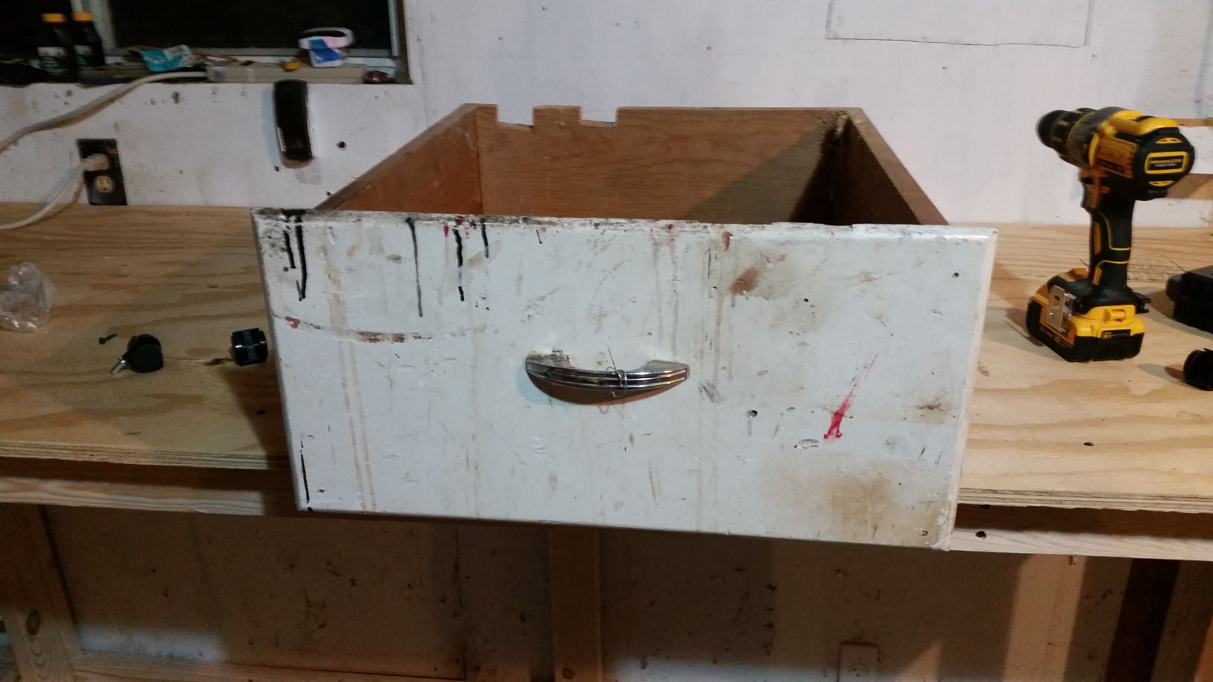 2x4 Work Bench With Nested Rolling Assembly Table : 10 Steps (with ...