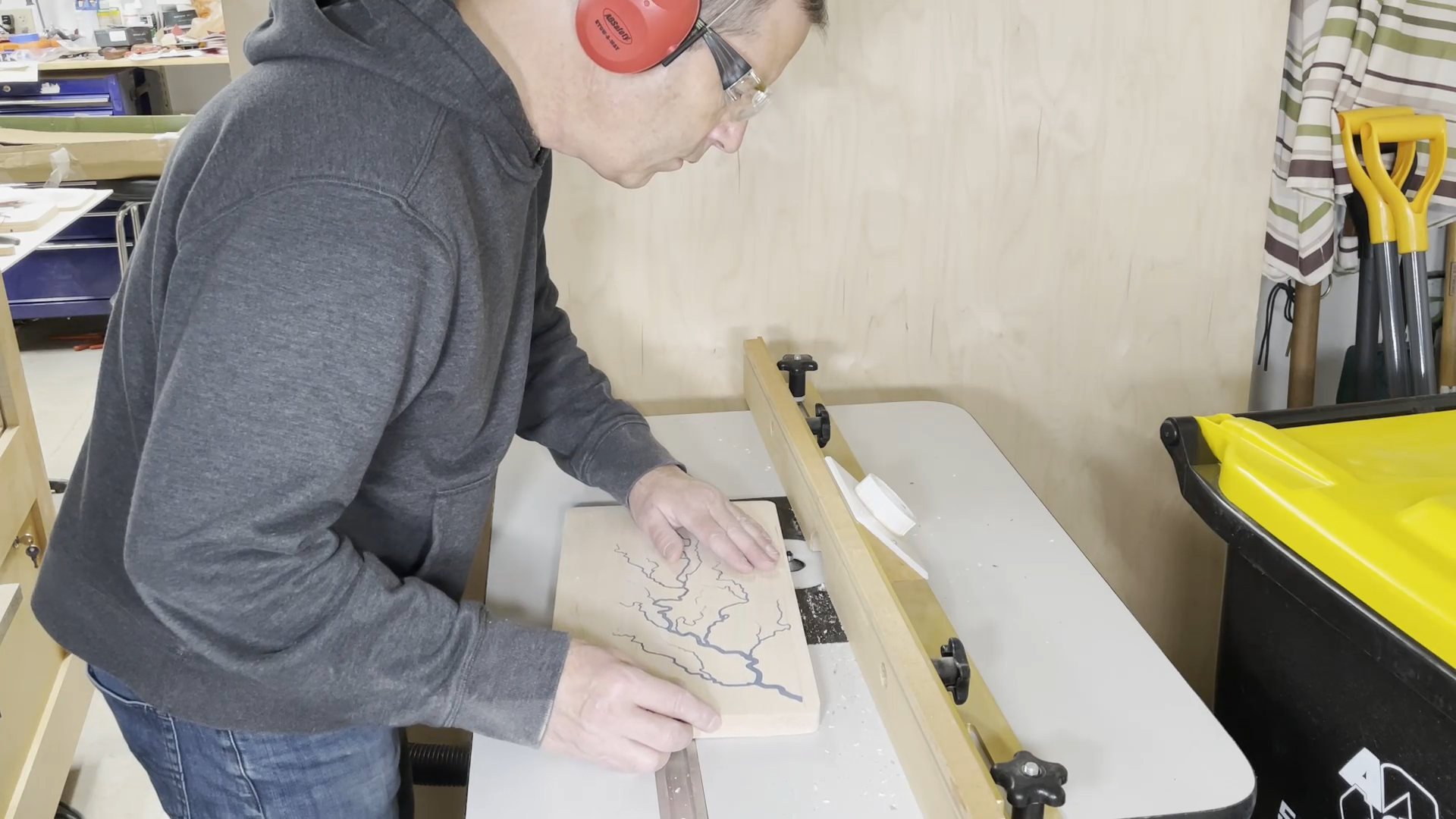 Lichtenberg Pattern on a CNC : 12 Steps (with Pictures) - Instructables