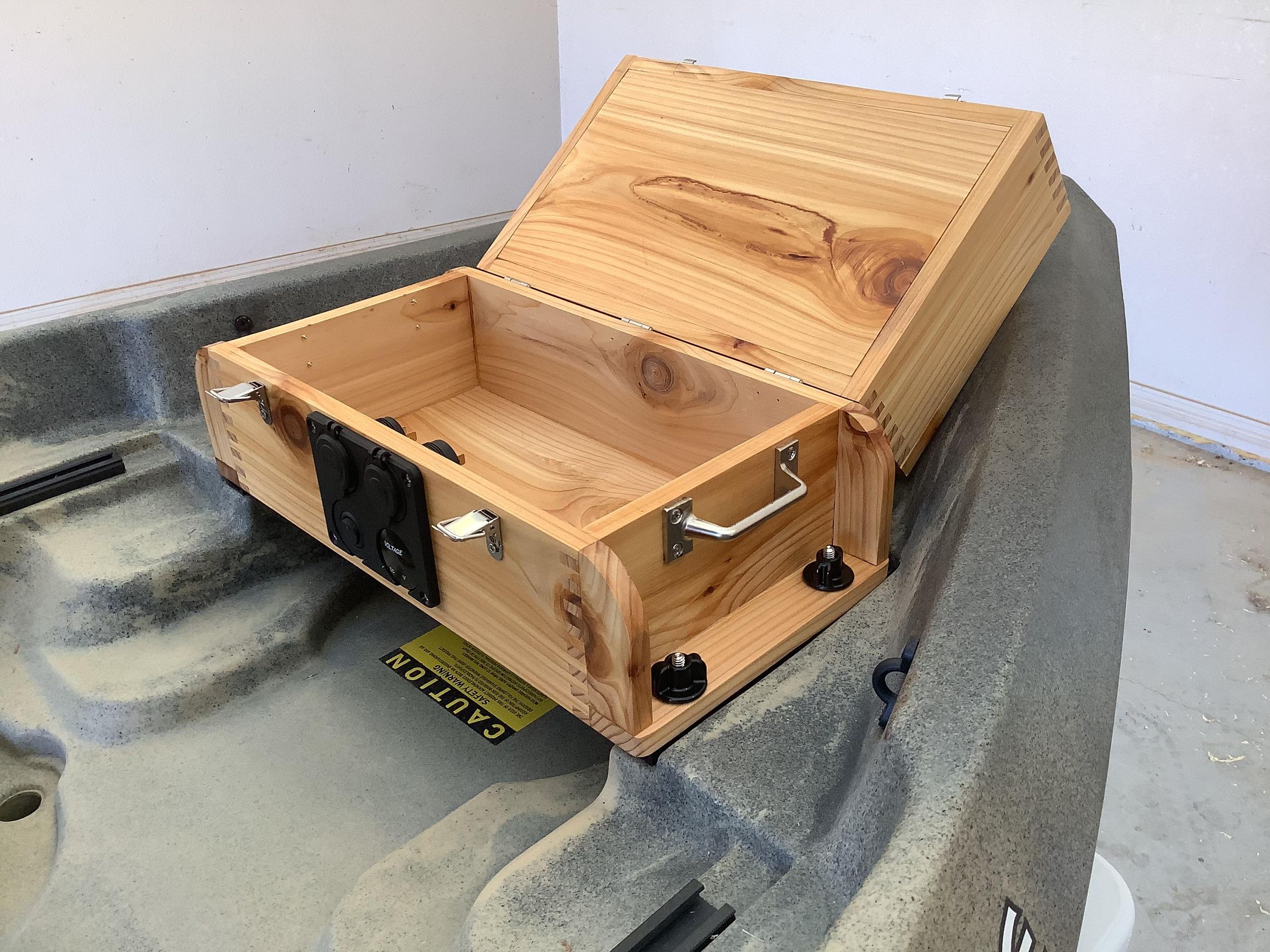 Cedar Power/Tackle Box for Kayak Fishing : 14 Steps (with Pictures ...