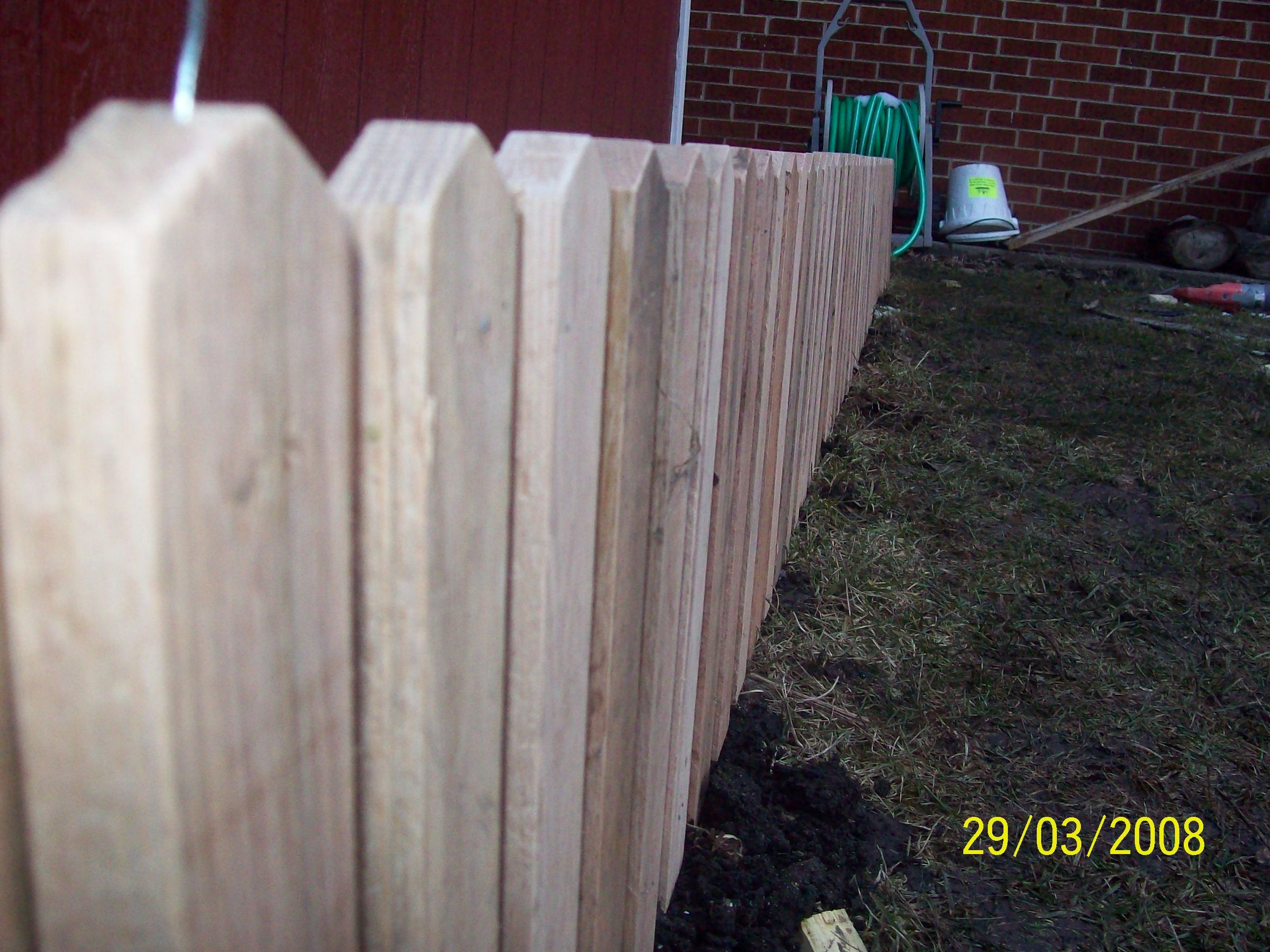 How to Make a Little Fence : 4 Steps - Instructables
