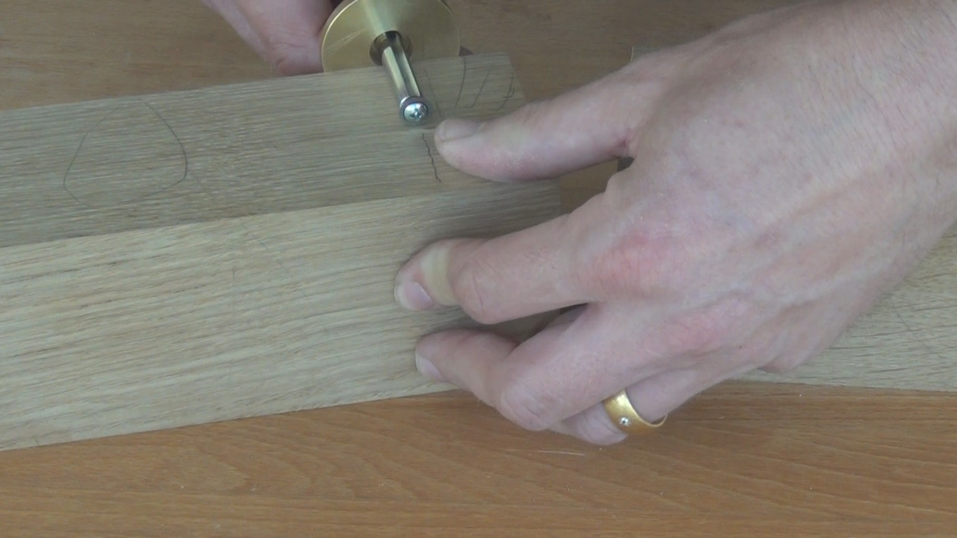 Cut a Stepped Dovetail Splice (Koshikake Aritsugi) : 7 Steps (with ...