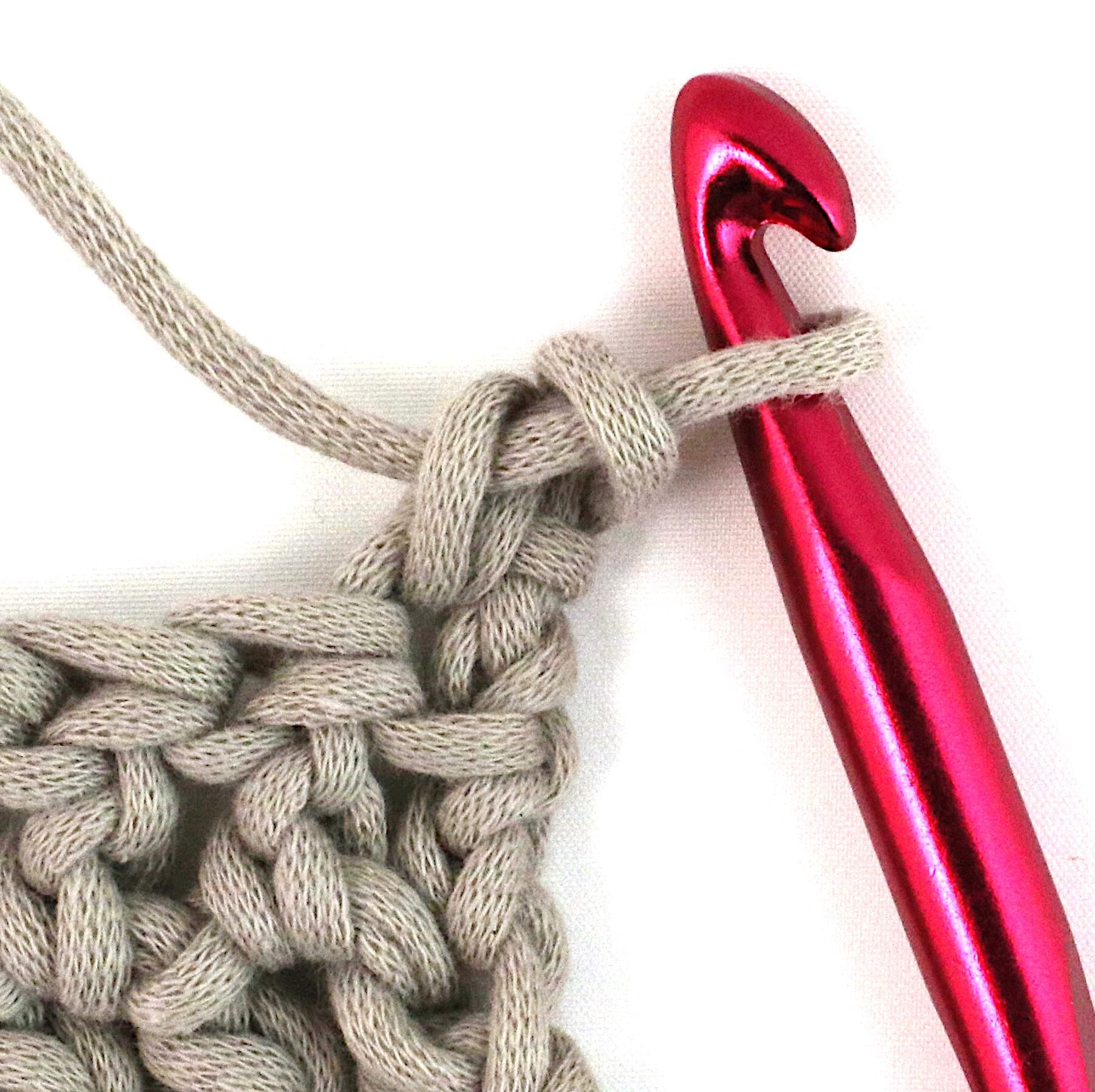 Crochet Turning Chain Alternatives : 5 Steps (with Pictures ...