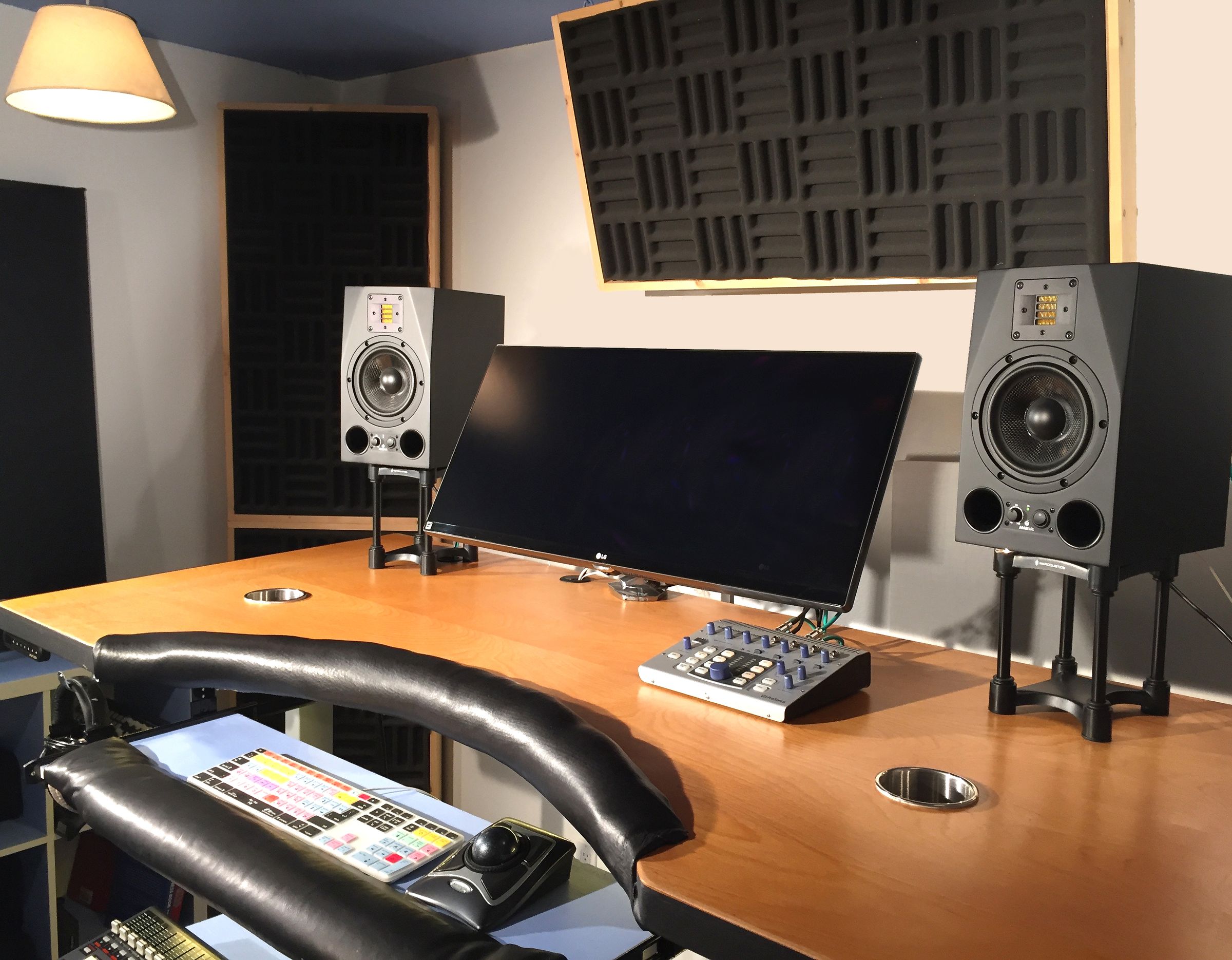 DIY Ergonomic Sound Design Workstation : 12 Steps - Instructables