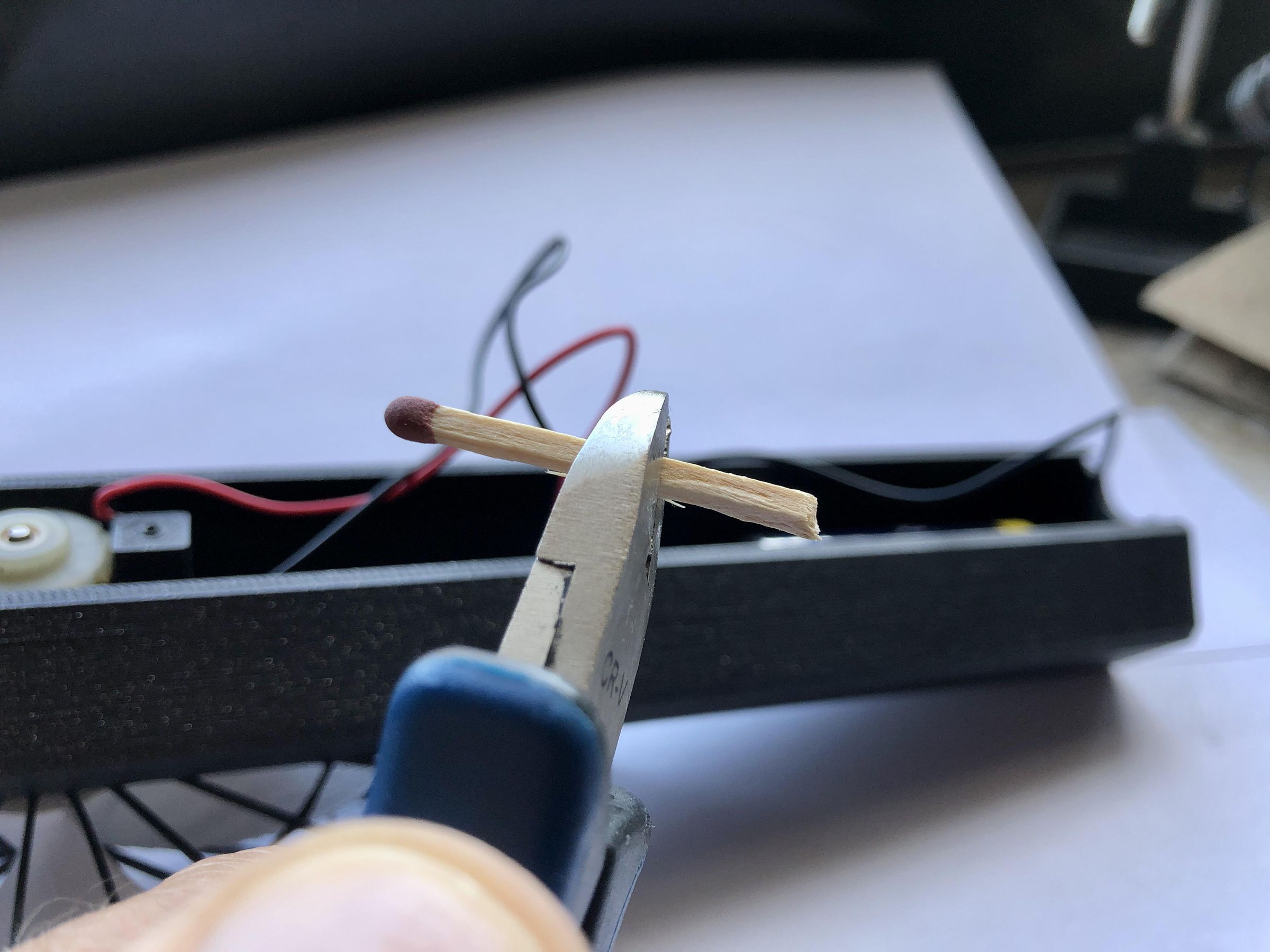 Mini Fan "Light Breeze" - Battery Powered - 3D Printed : 9 Steps (with ...