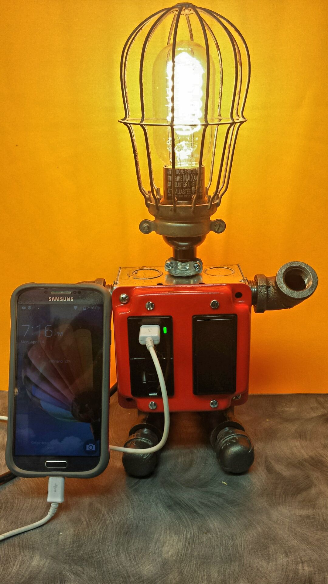 Red Robo Charger - Instructables