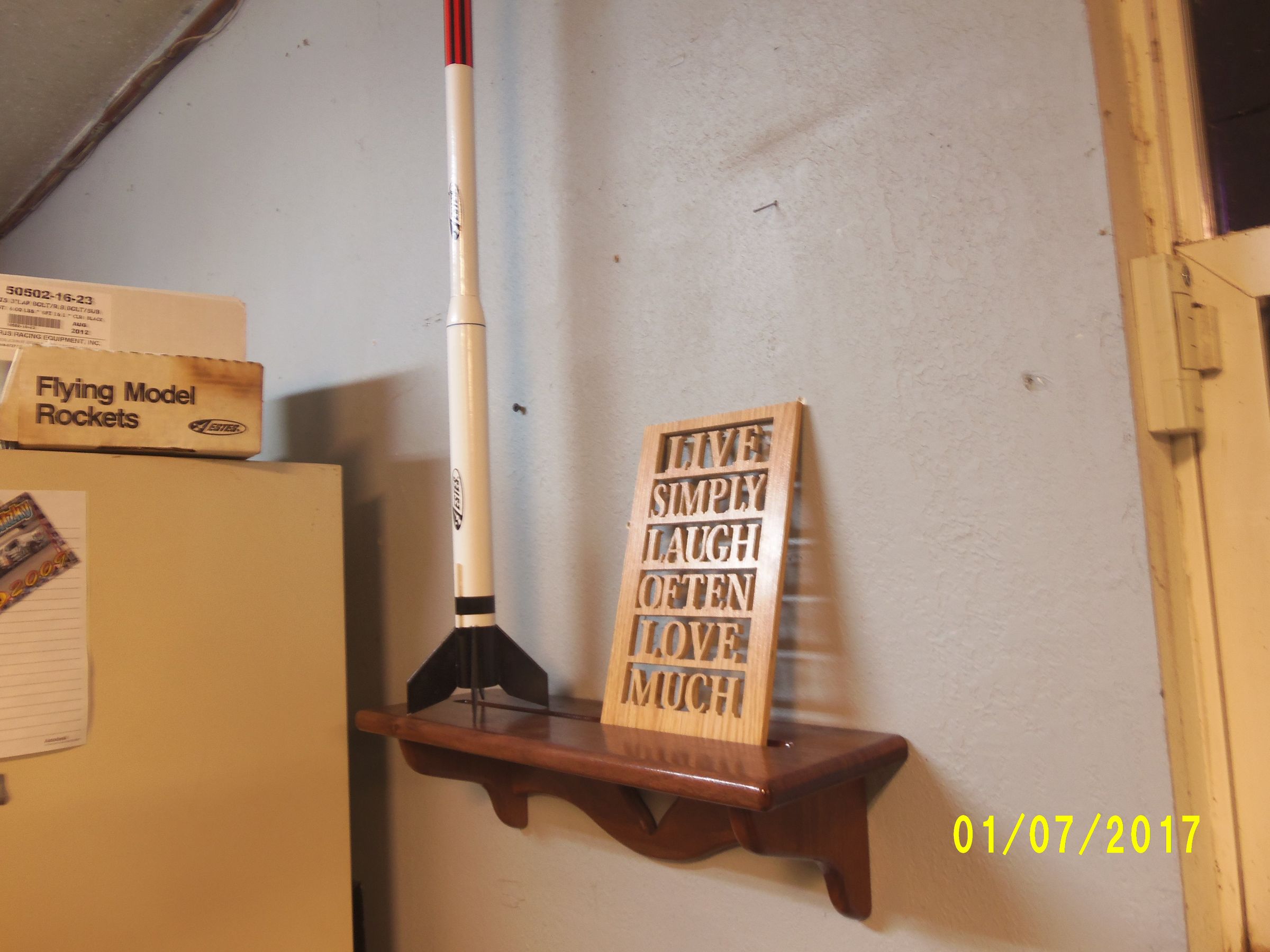 How to Build a Flush Mounted Shelf : 9 Steps (with Pictures ...