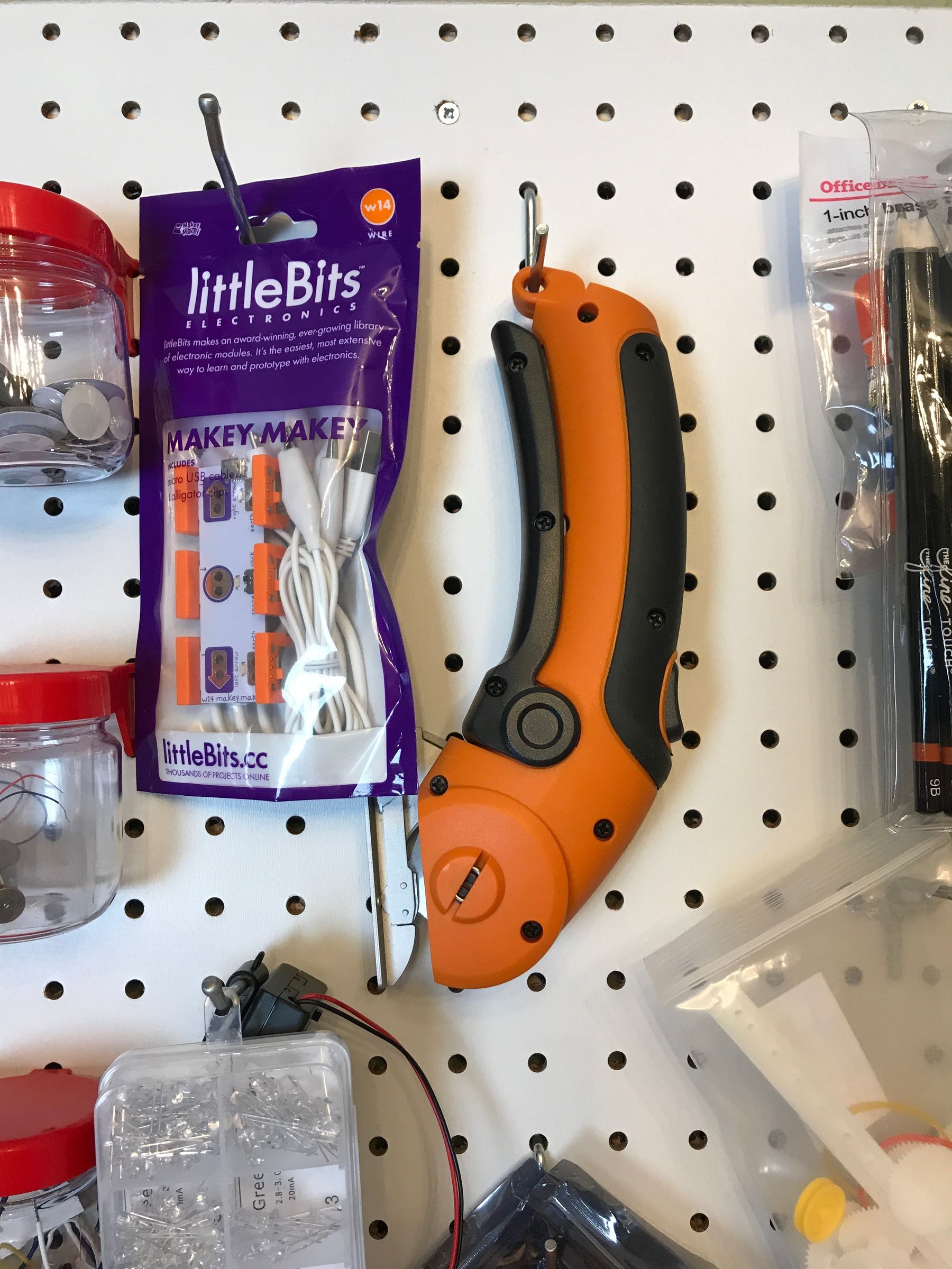 Makerspace Pegboard Organization : 6 Steps - Instructables