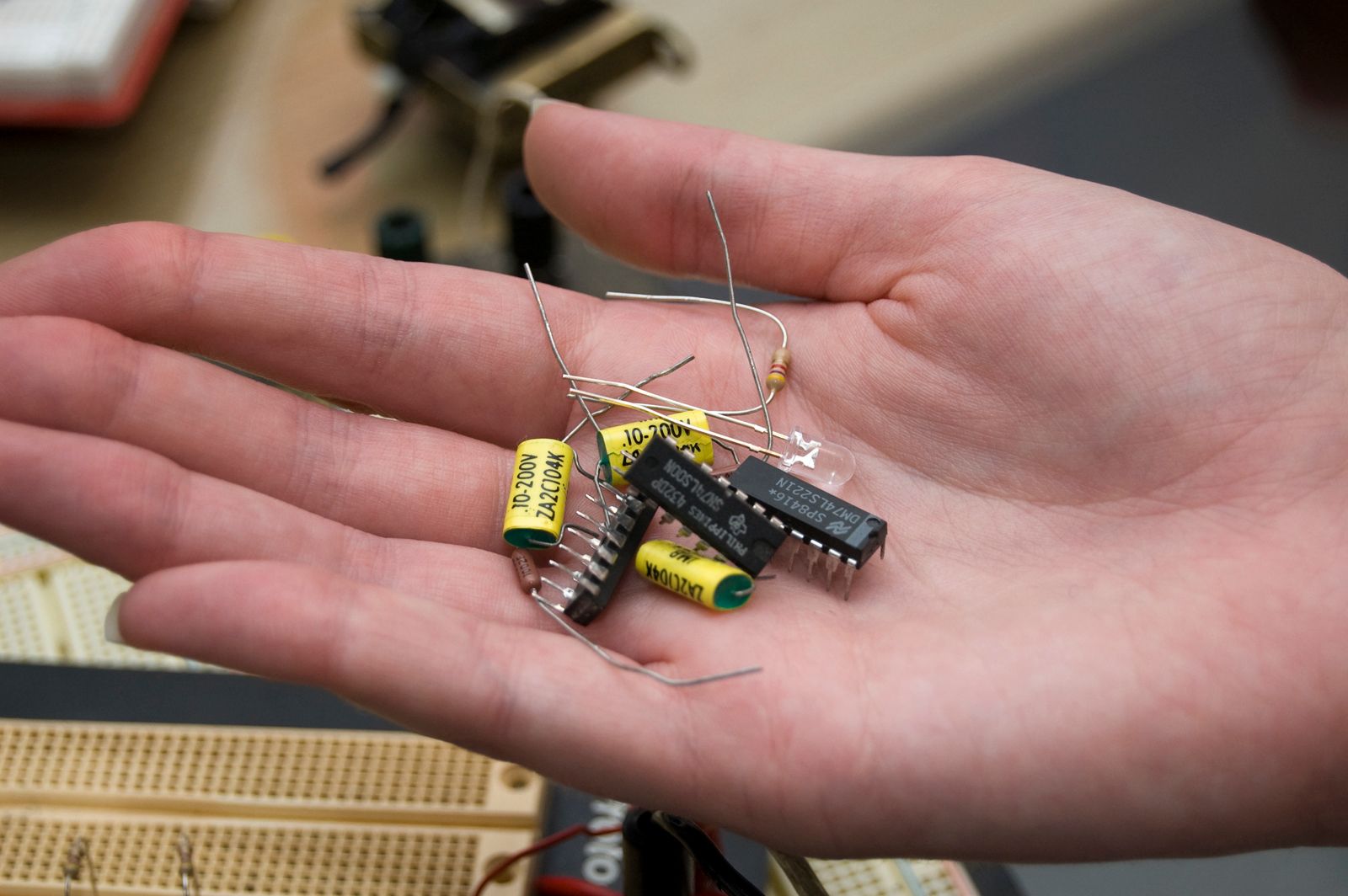 Where to Get Electronic Components and Picking an LED : 5 Steps ...