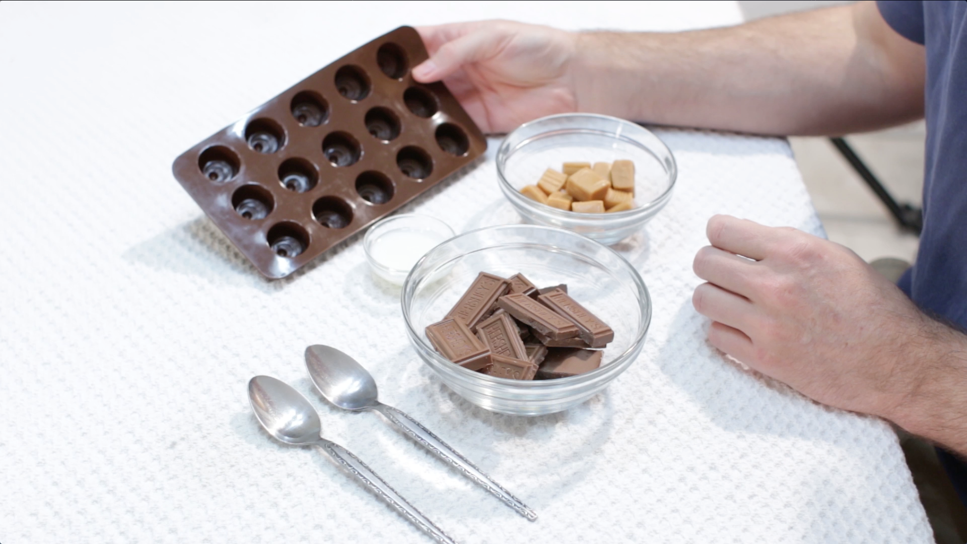 How to Make Rolos - Easy! : 8 Steps (with Pictures) - Instructables