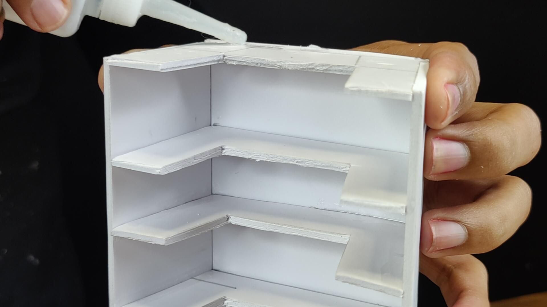 DIY Miniature Bookshelf in a Bell Jar: a Tiny World of Imagination! : 9 ...