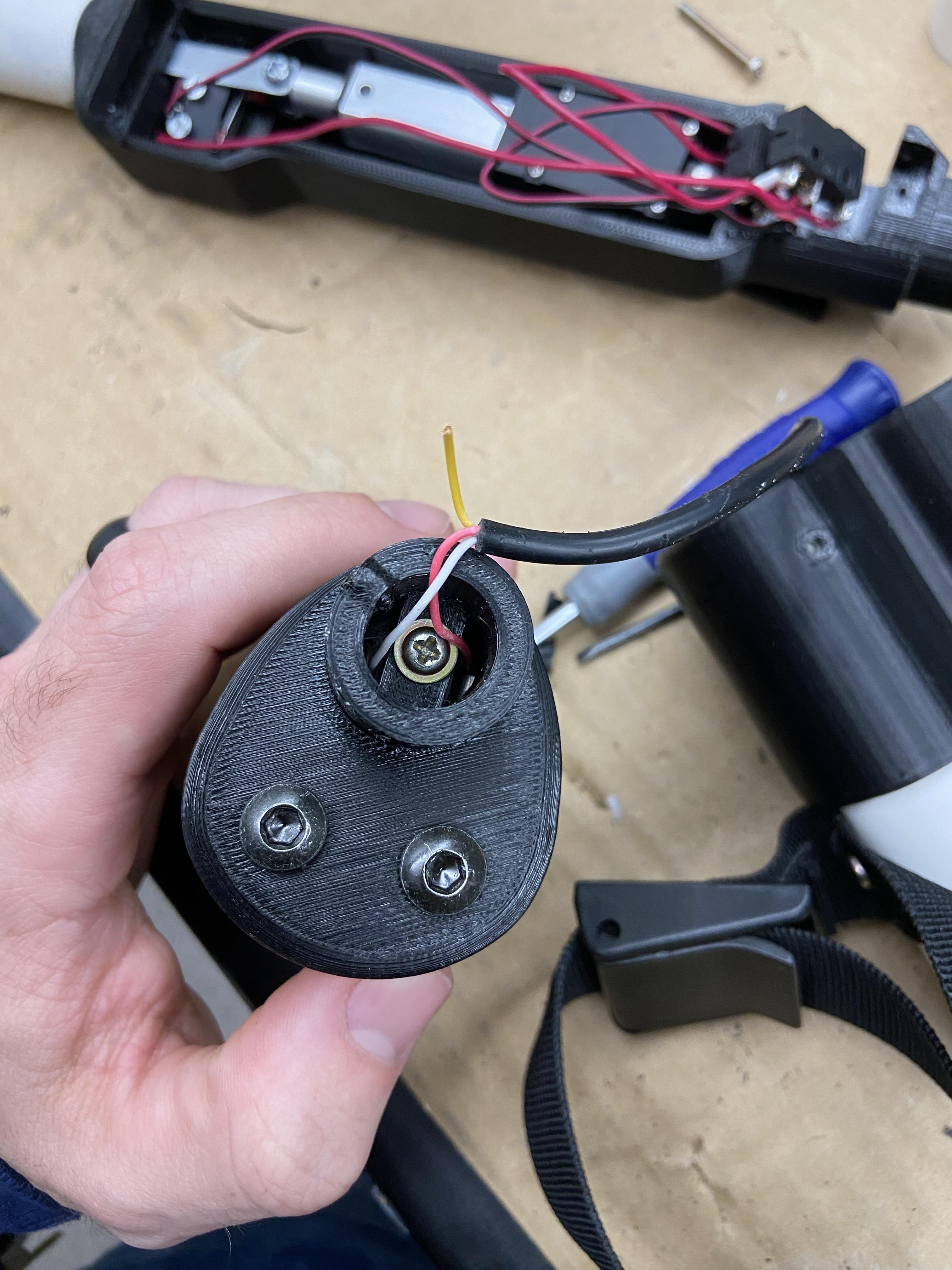 Electric Grabber : 8 Steps (with Pictures) - Instructables