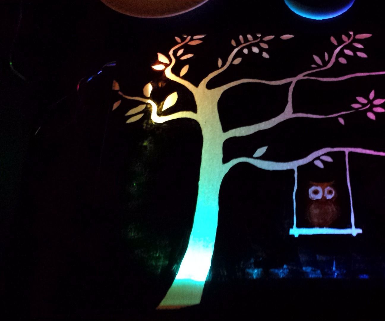 LED Strip Back-lit Canvas Art : 12 Steps (with Pictures) - Instructables