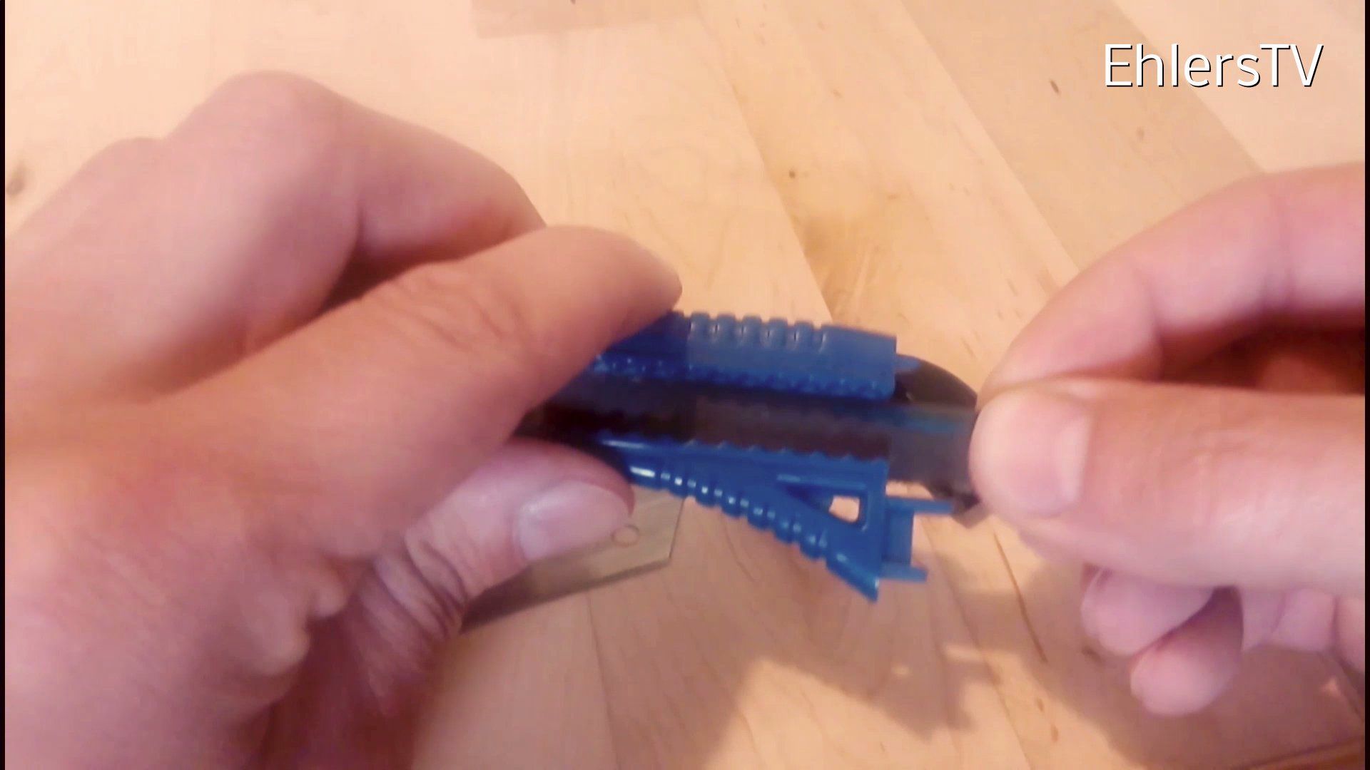 Make a Saw From a Cutter - Life Hack : 6 Steps - Instructables