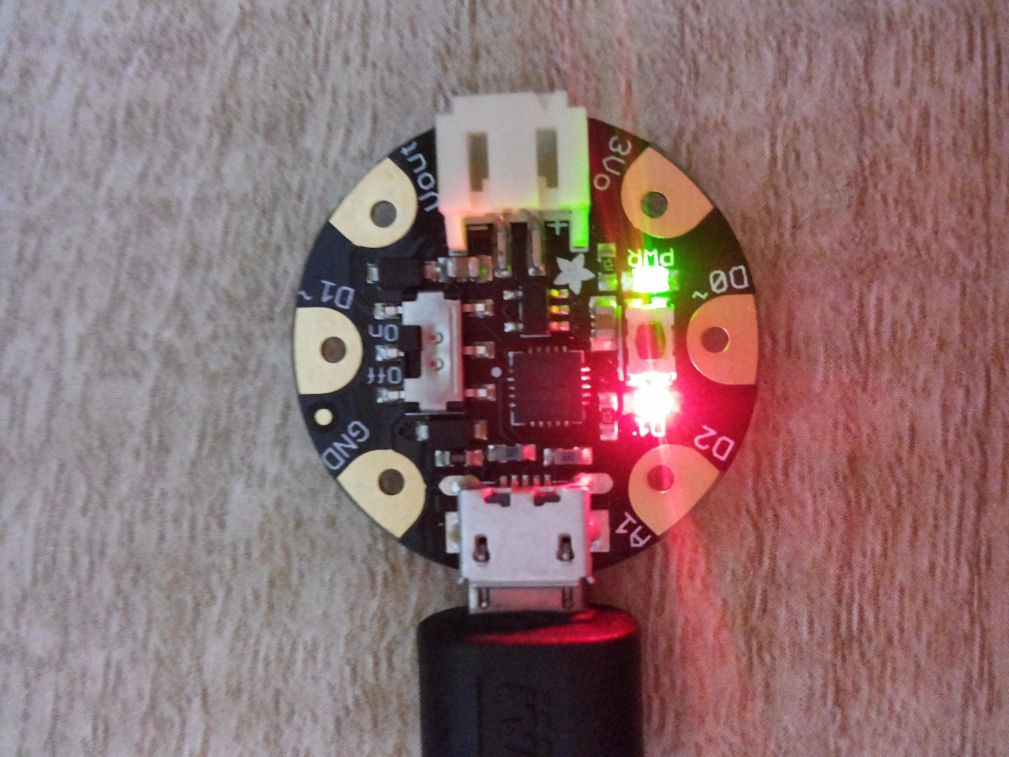 How to Program Adafruit Gemma V2 : 5 Steps - Instructables