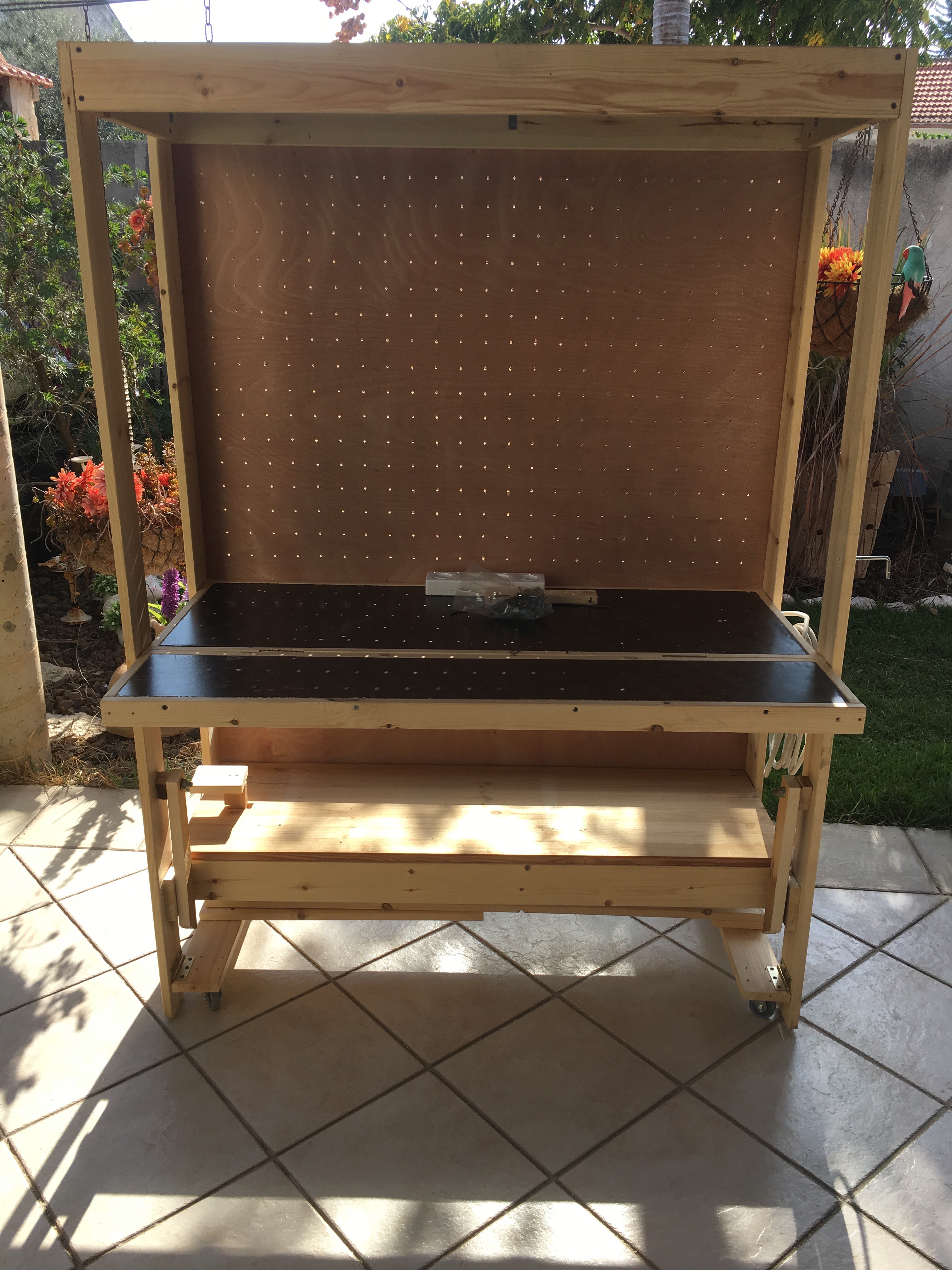 Smart Workbench : 8 Steps (with Pictures) - Instructables