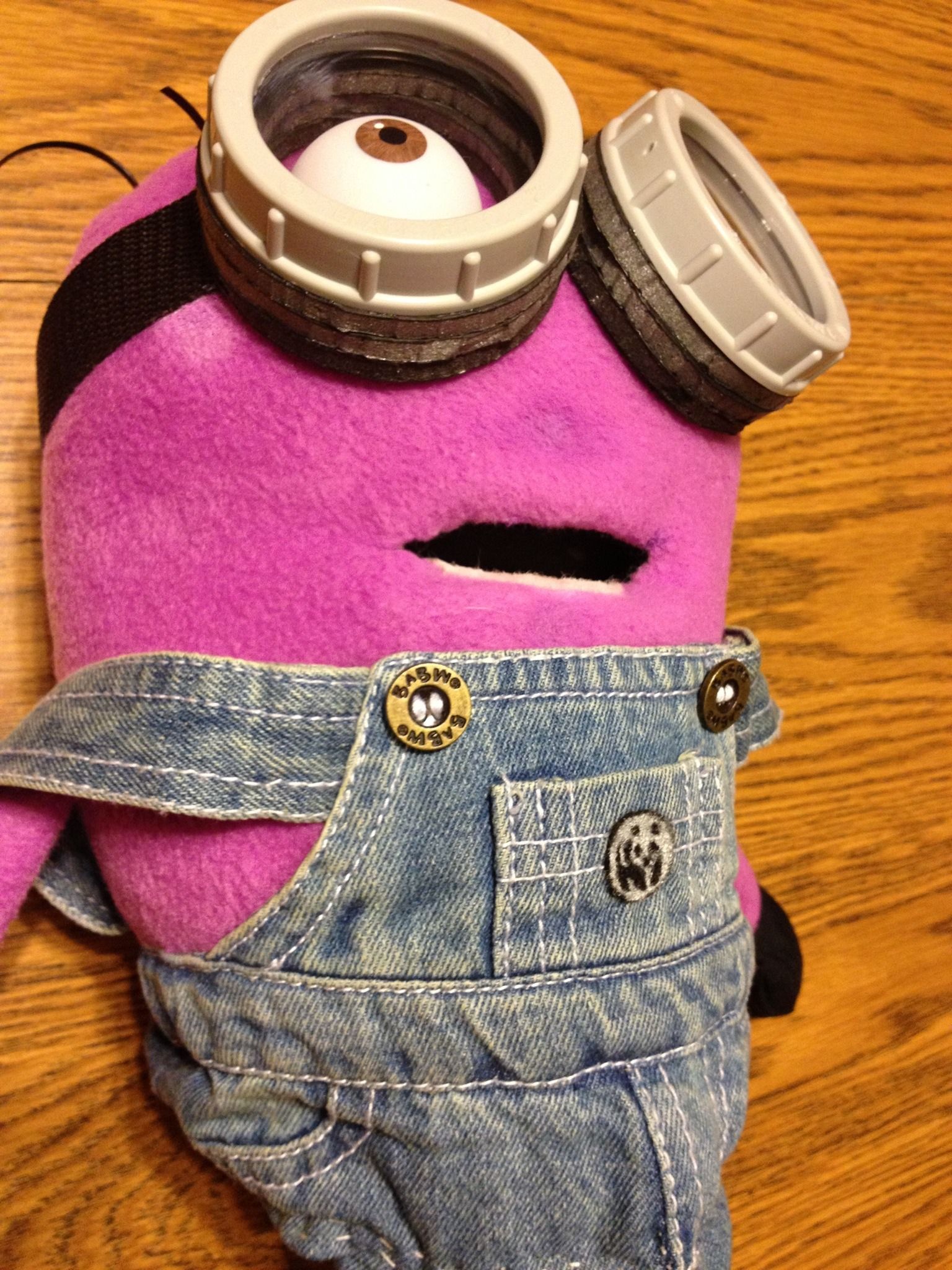 Custom Made Purple Minion Puppet : 14 Steps (with Pictures) - Instructables