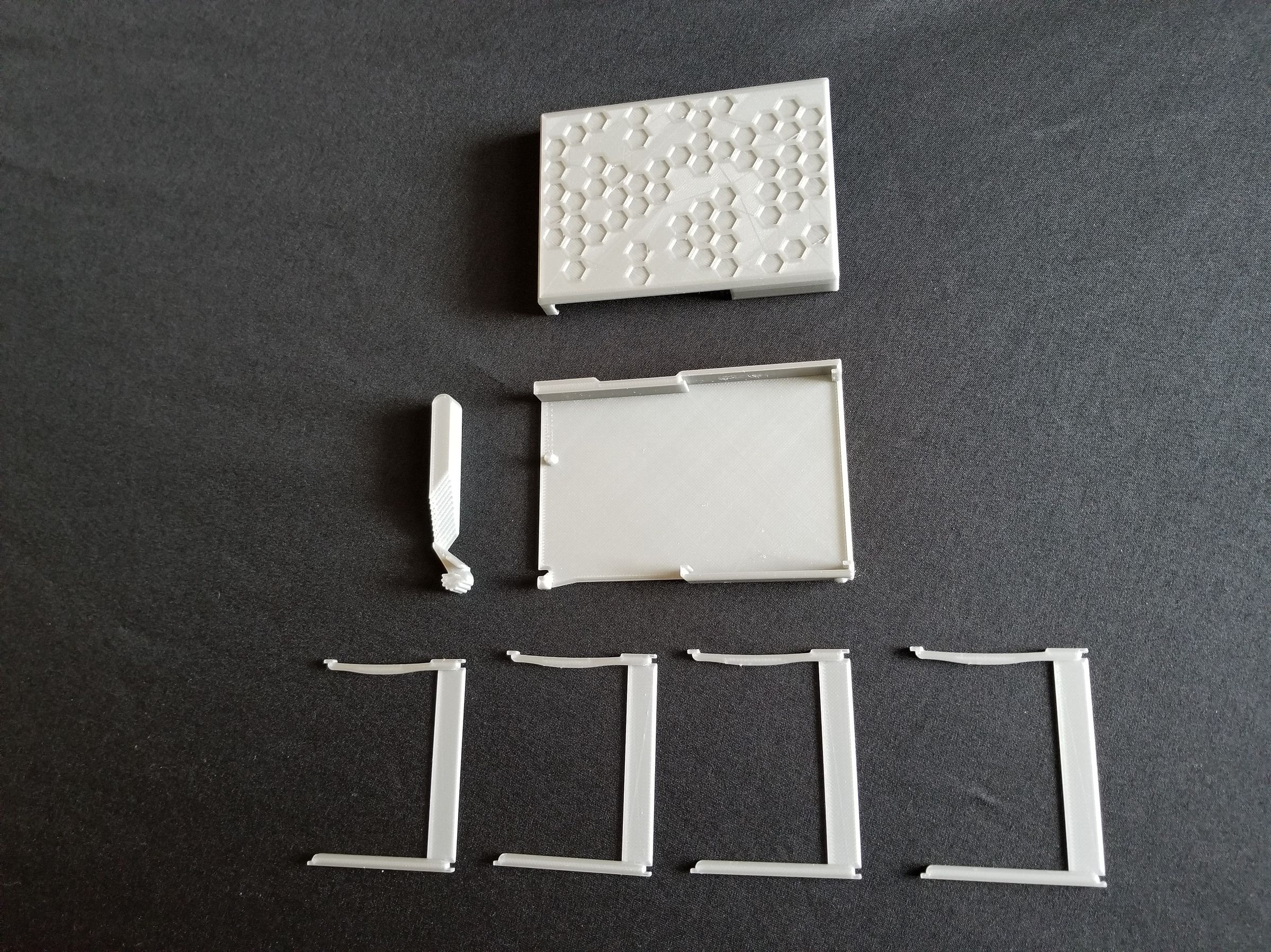 Fully 3D Printed Card Wallet With Card Pusher : 3 Steps (with Pictures ...