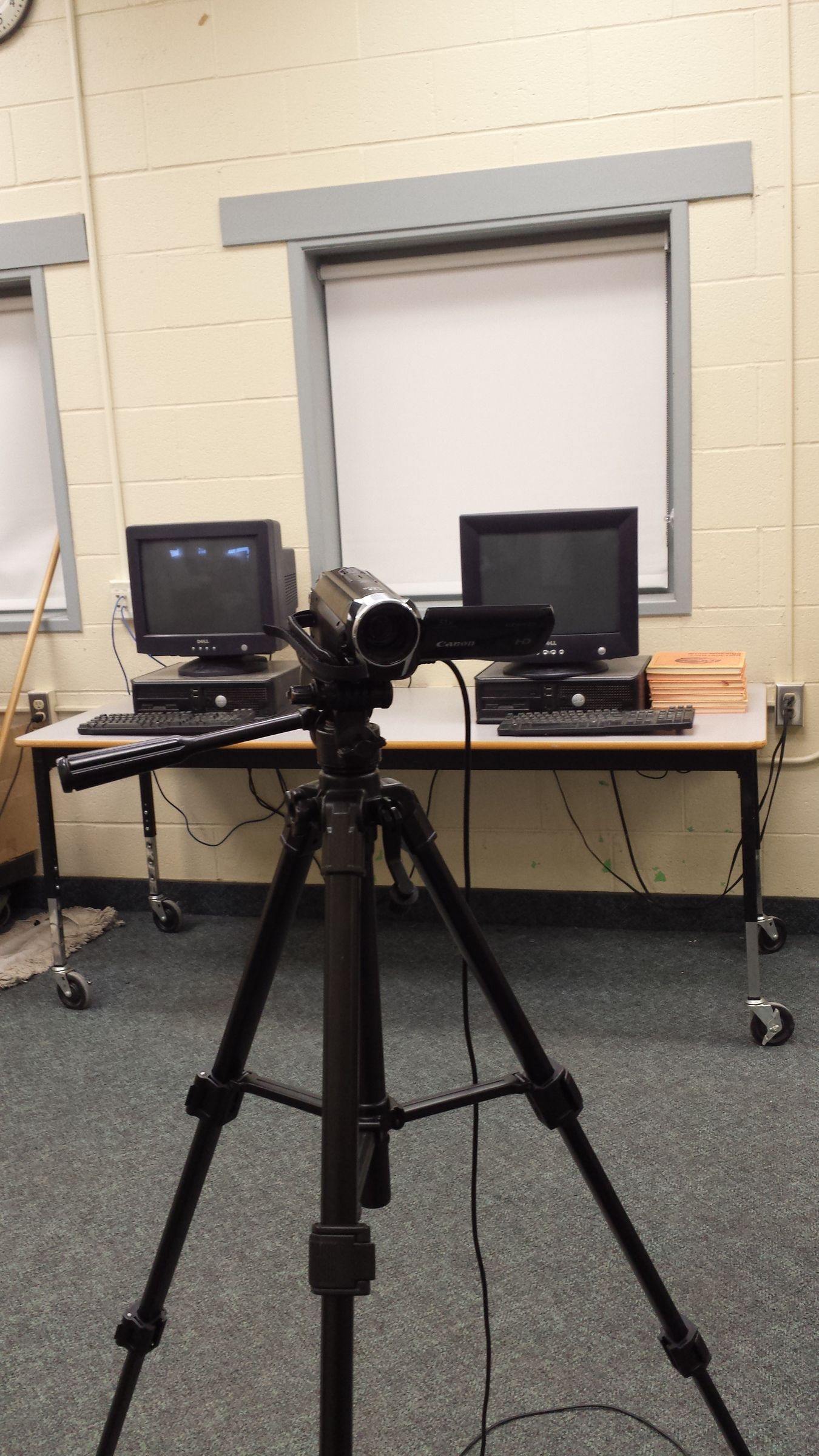 The Best Way to Film Interviews : 3 Steps - Instructables