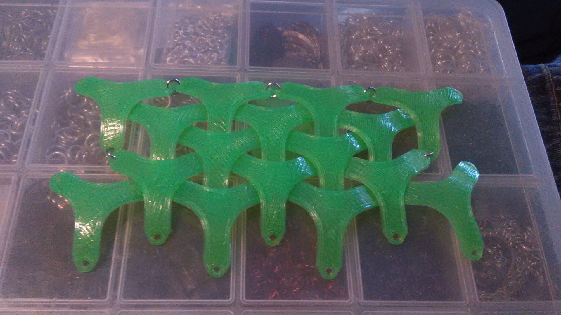 Chinese Scalemaille : 3 Steps - Instructables