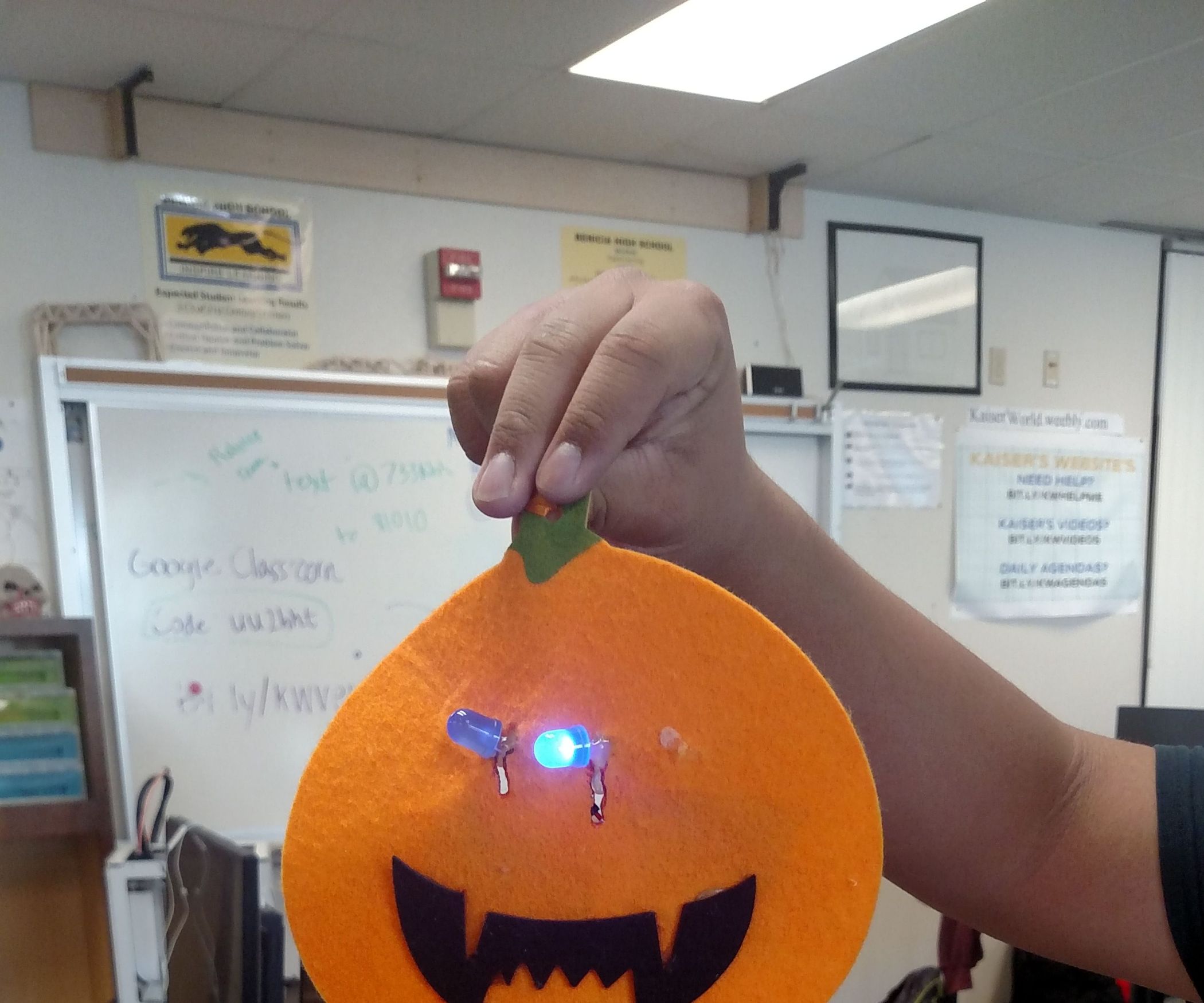 Halloween Light Up Pumpkin : 6 Steps (with Pictures) - Instructables
