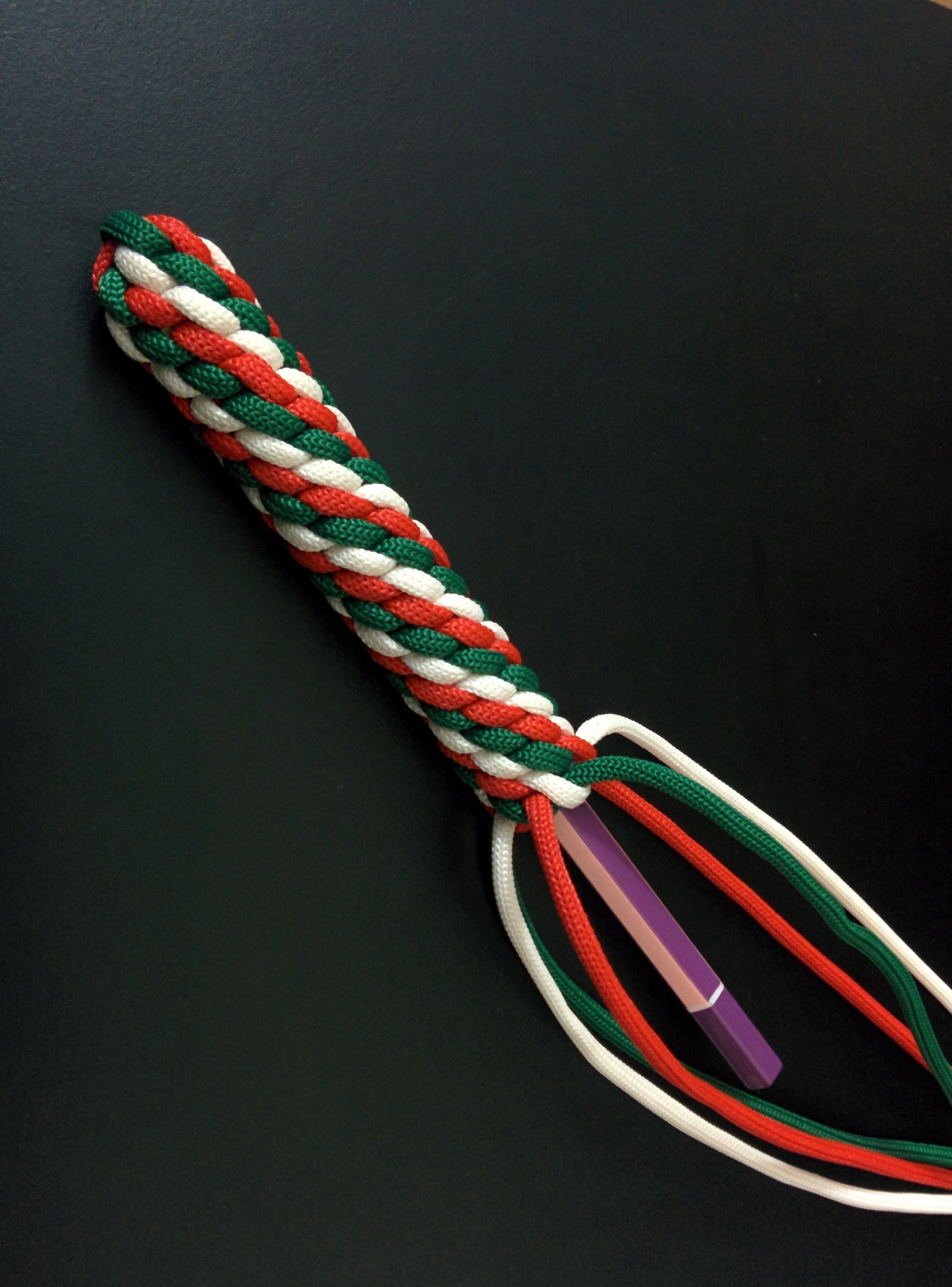 Paracord Fob With Hidden Compartment : 12 Steps (with Pictures ...