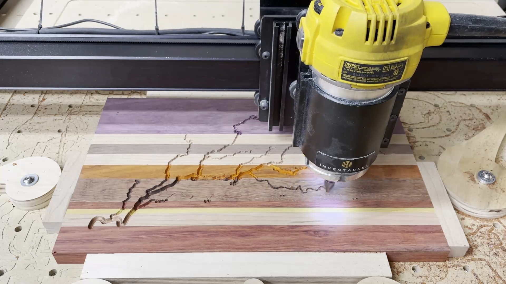 Lichtenberg Pattern on a CNC : 12 Steps (with Pictures) - Instructables