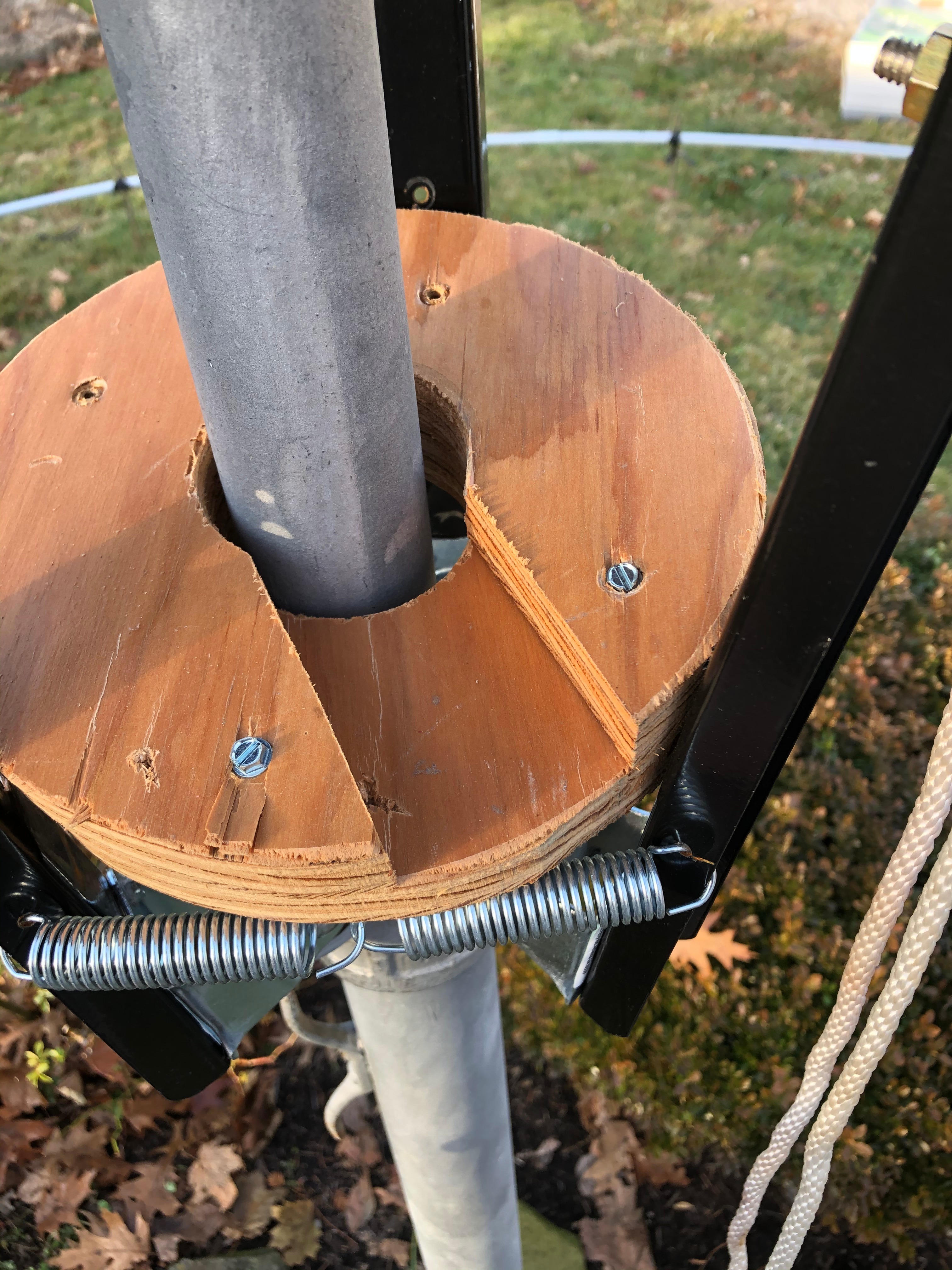 Flag Pole Mega Tree : 7 Steps (with Pictures) - Instructables