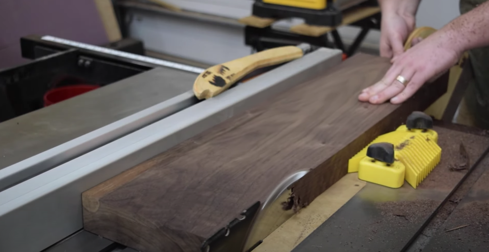 Modern Desk : 15 Steps (with Pictures) - Instructables