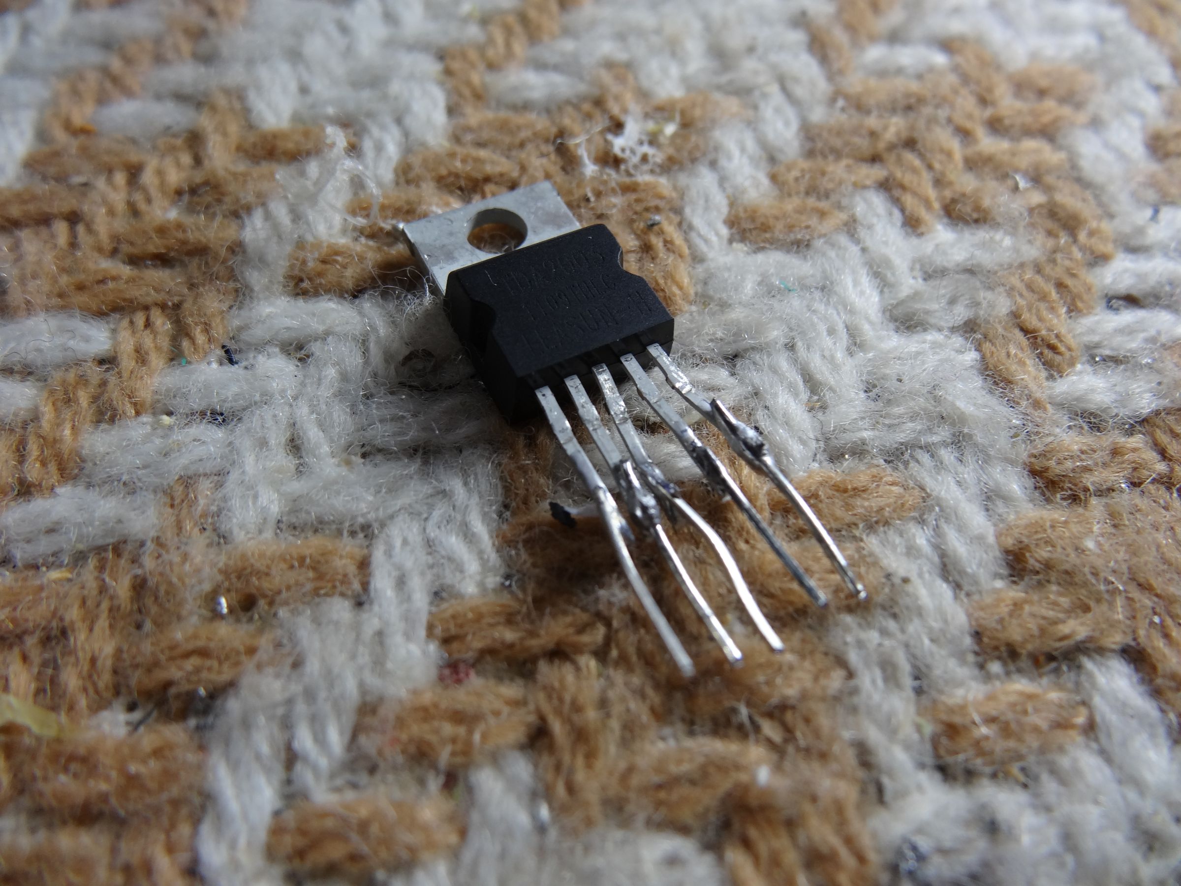 DIY:Powerful Audio Amplifier TDA200 : 5 Steps (with Pictures ...