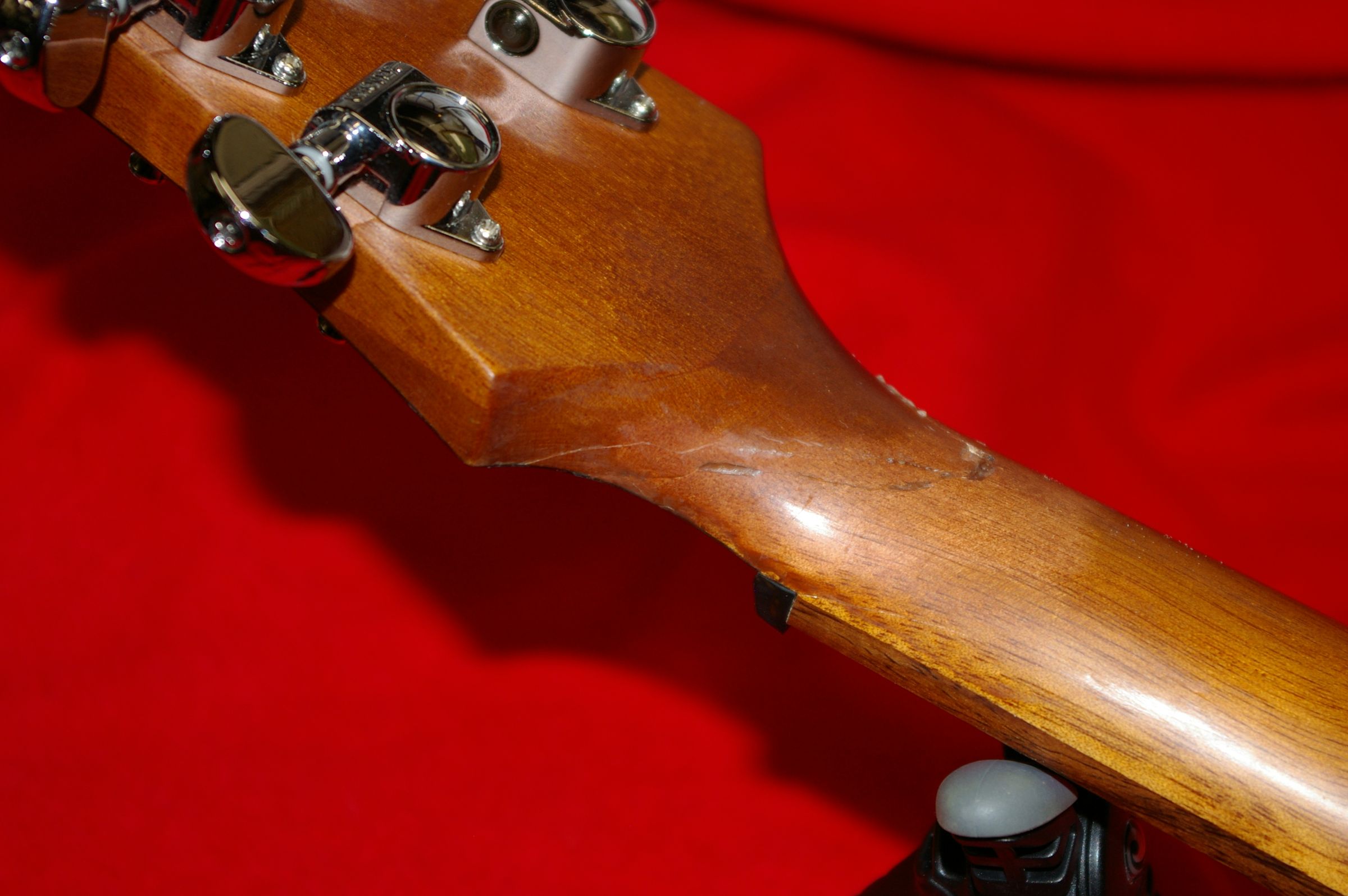 How to Repair a Broken Guitar Neck (headstock) : 12 Steps (with ...