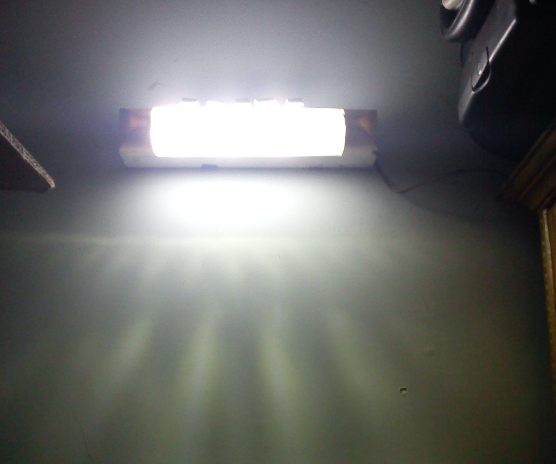 Cheap LED Retrofitting : 5 Steps - Instructables
