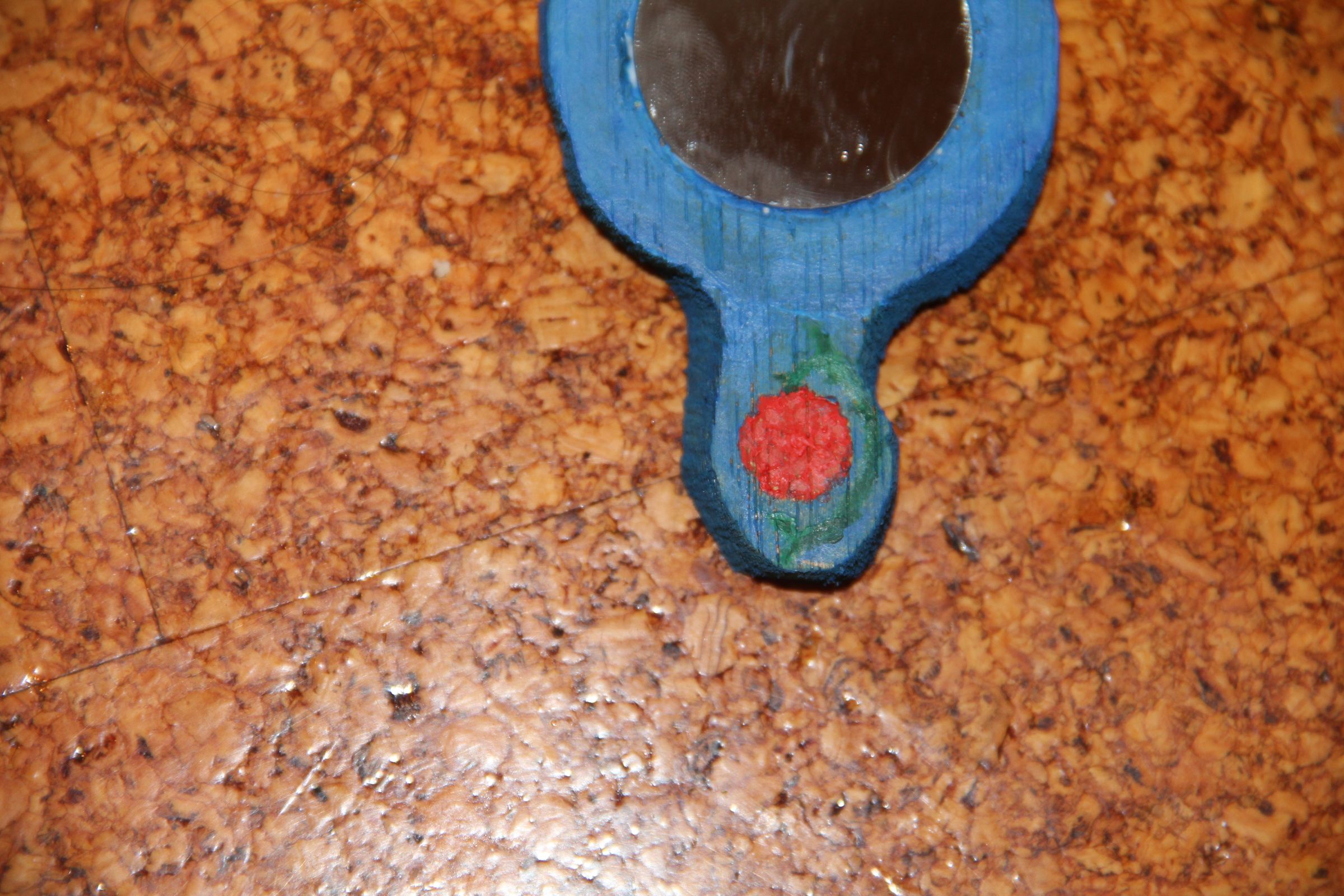 Mini Hand Held Mirror : 4 Steps - Instructables