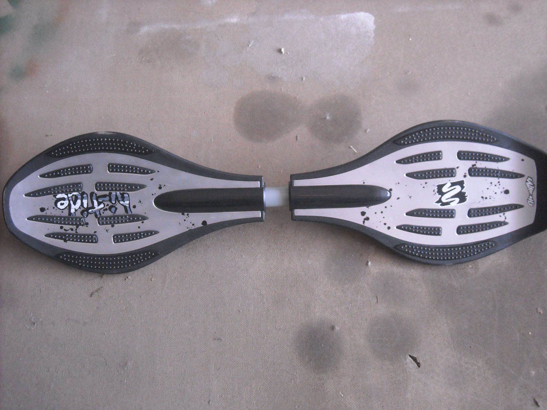Spray Painting a RipStick / Wave : 6 Steps - Instructables