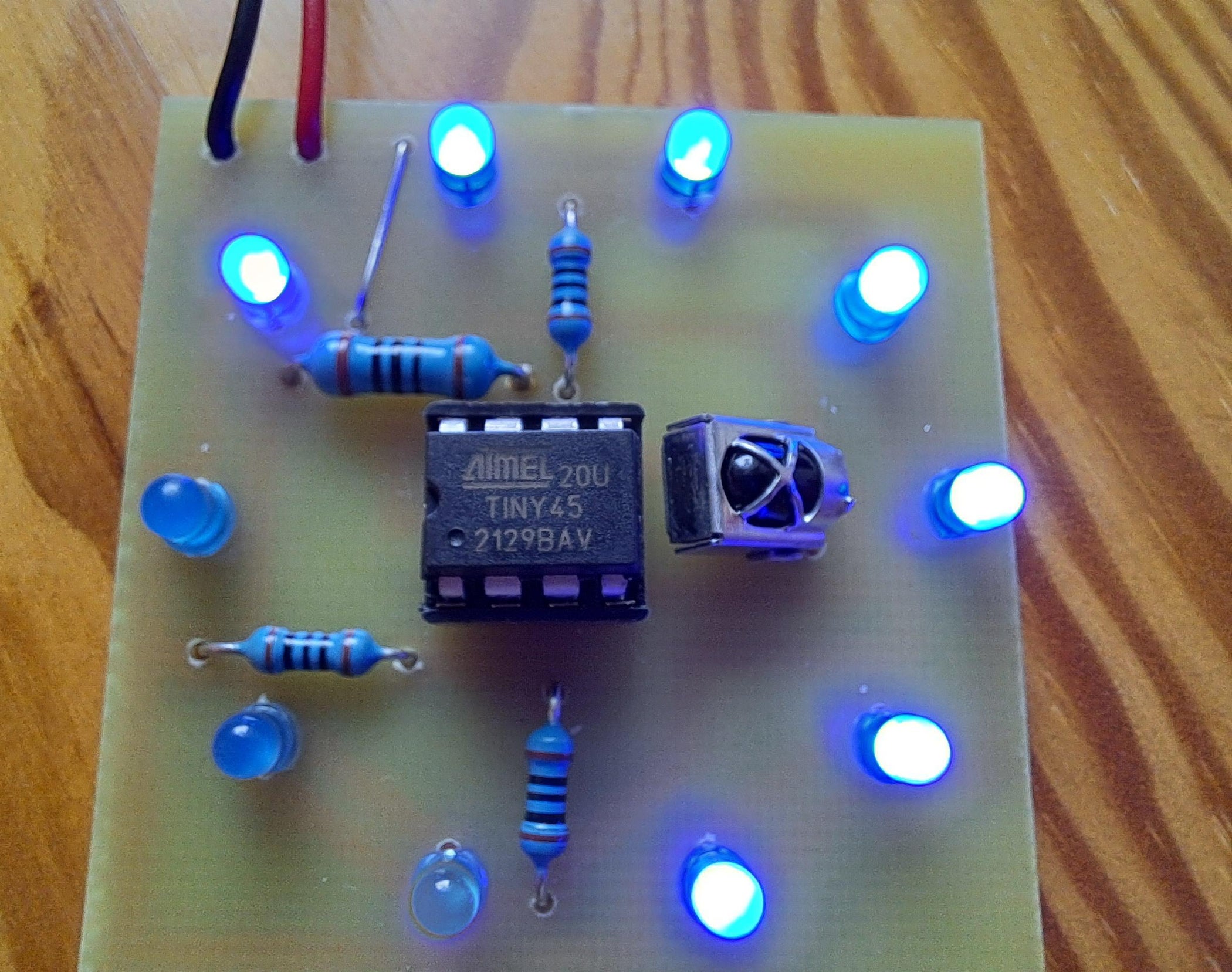 IR Controlled Led Chaser With ATtiny45 : 4 Steps - Instructables IR Controlled Led Chaser With ATtiny45 : 4 Steps - Instructables